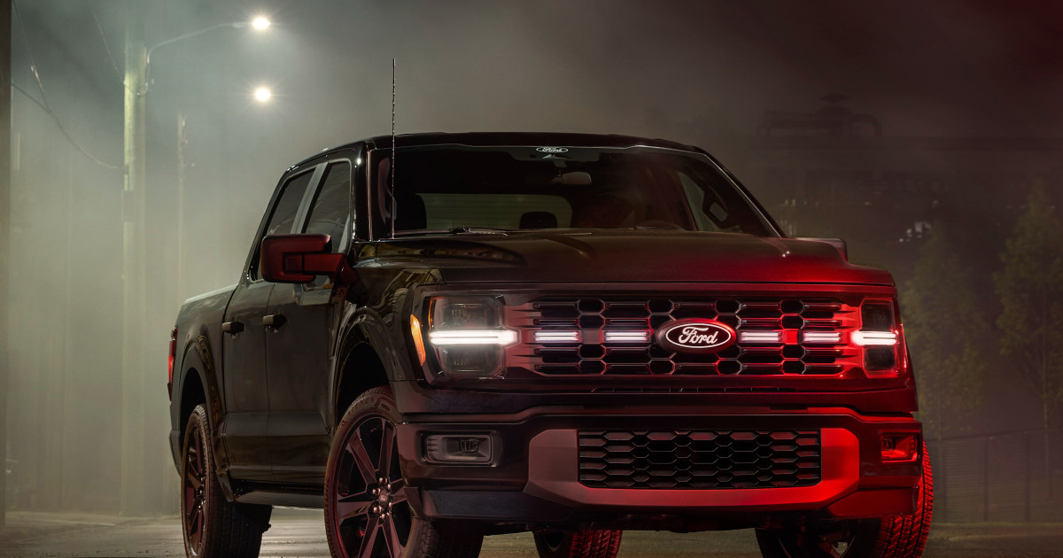 The 2025 Ford F-150 Lobo Marks the Return of the Factory Street Truck ...
