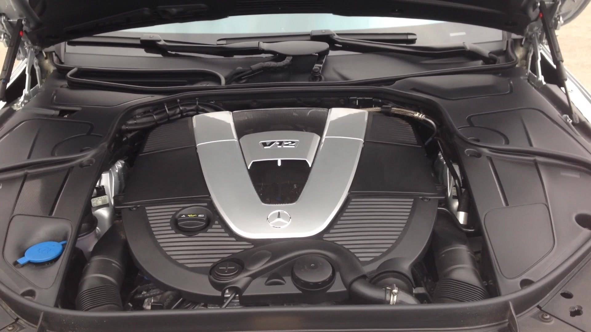 RennTech Is Turning a Classic Mercedes SEC Into a 660-HP V12 ...