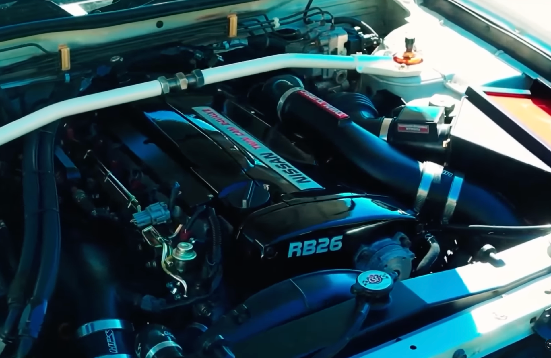 How Nissan's RB26DETT Engine Turned the R32 GT-R Into Godzilla - Autoblog
