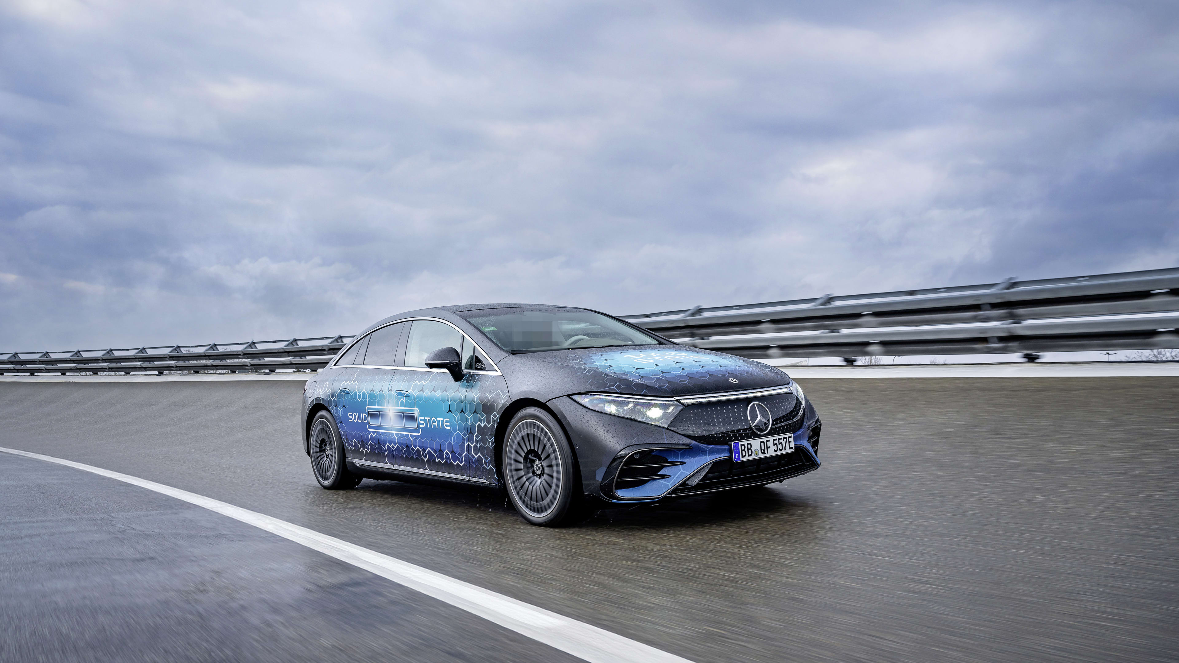 Mercedes-Benz testing first ever solid-state battery EV with insane ...