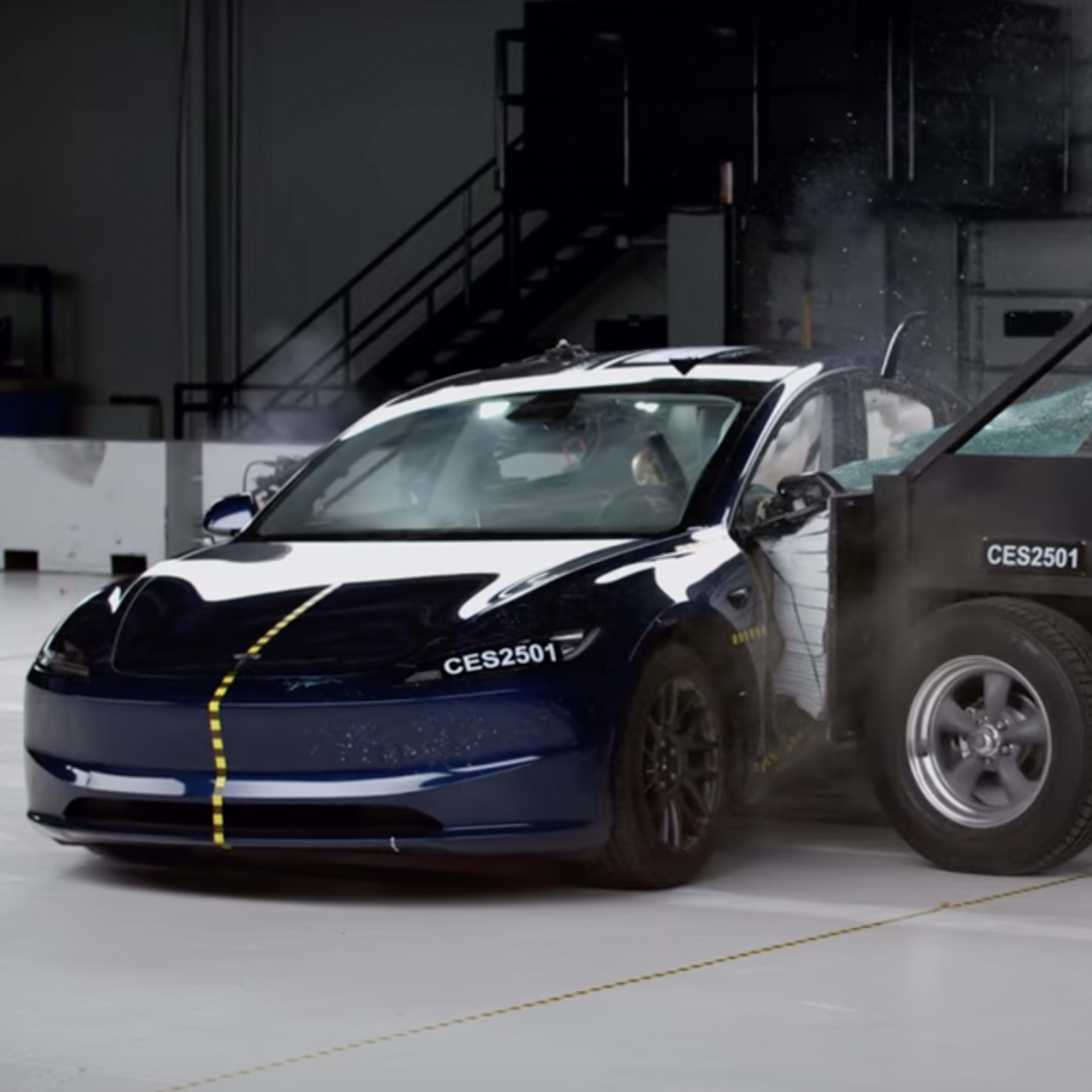 Nissan Pathfinder Could Return to Its Roots as a Body-on-Frame SUV ...