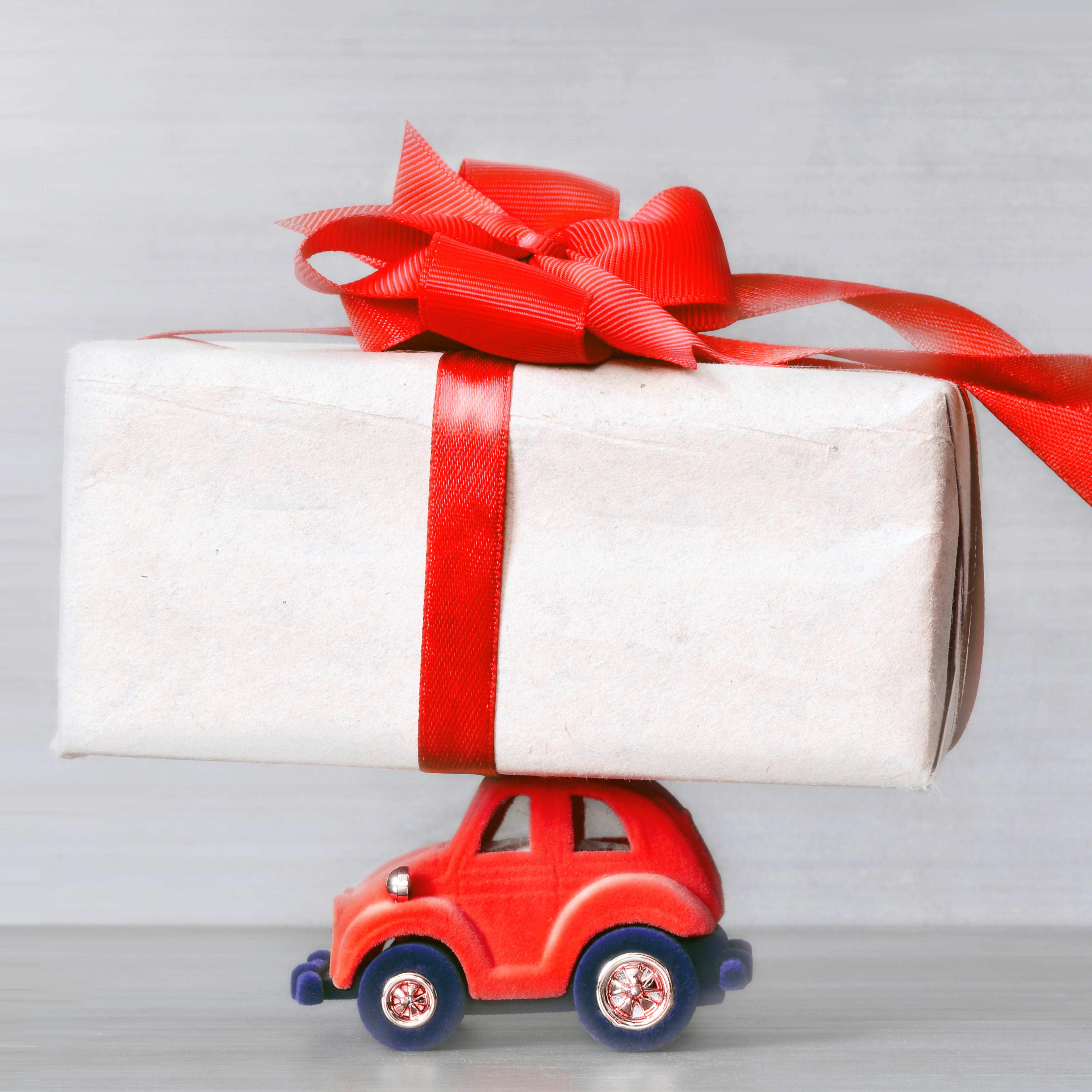 This Automaker Has Shipped 500,000 EVs Since Last Year, And You'll ...