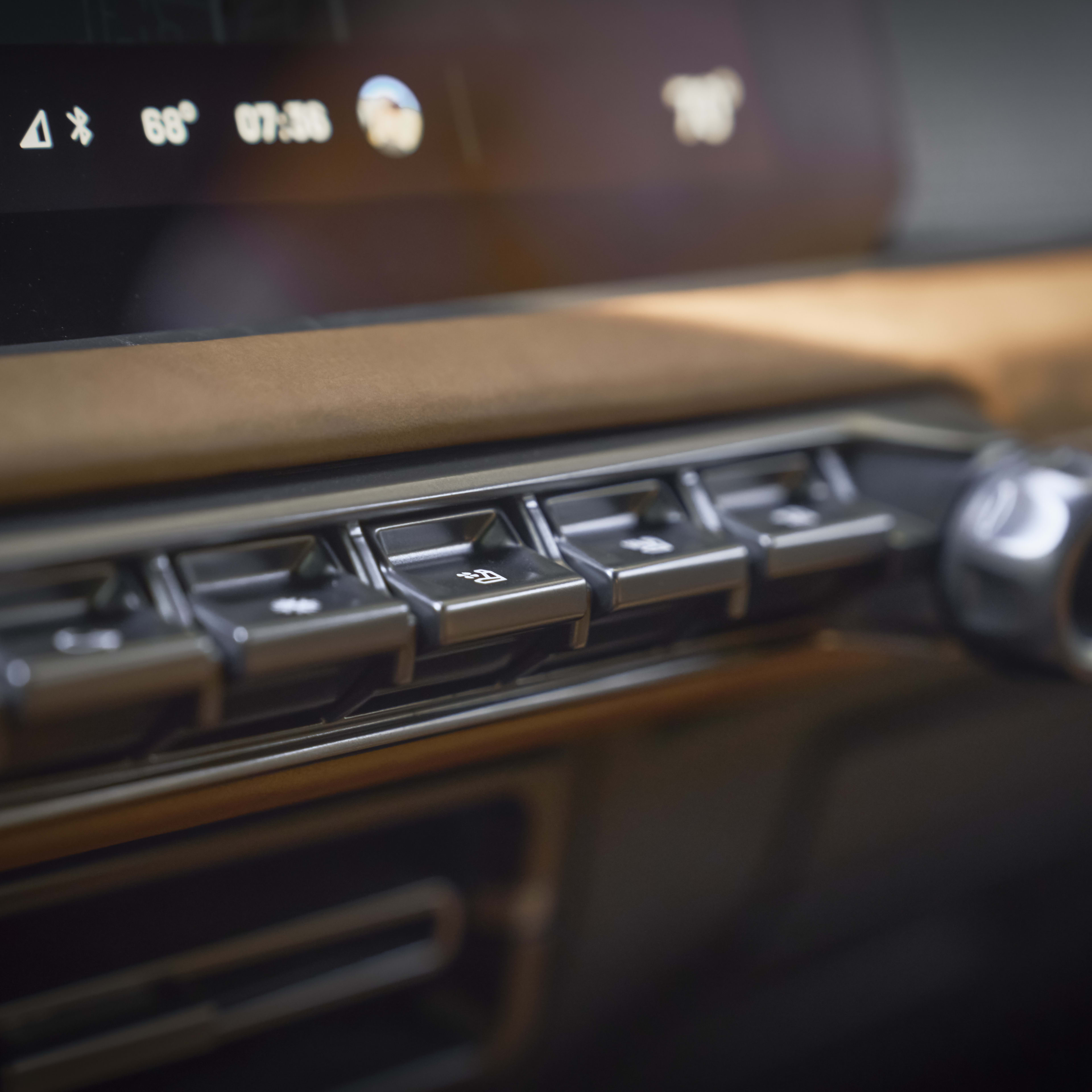 2025 GMC Terrain: 5 reasons to love it, 2 reasons to look elsewhere ...