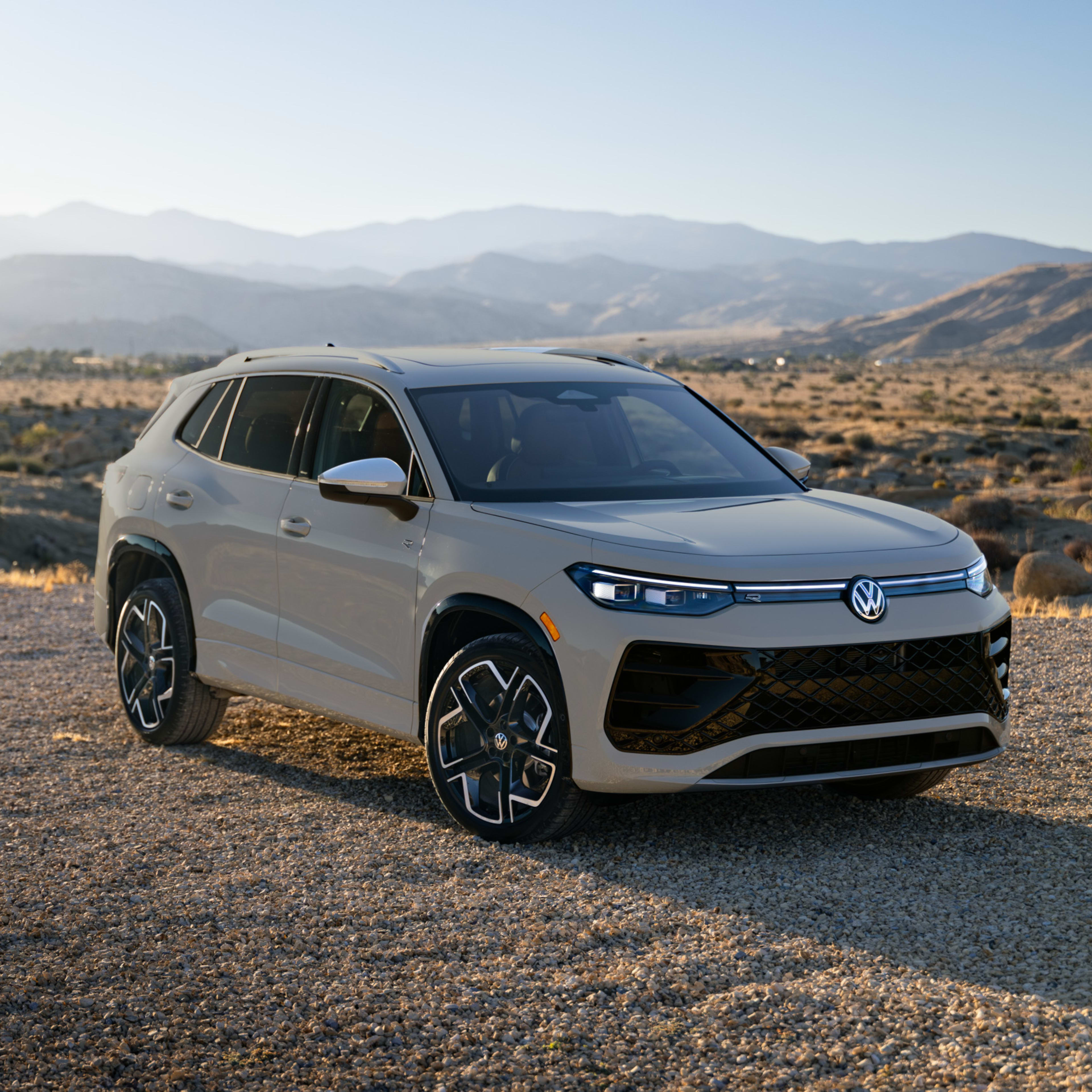 Los Angeles Sheriff Department still has 429 Ford Crown Victoria patrol ...