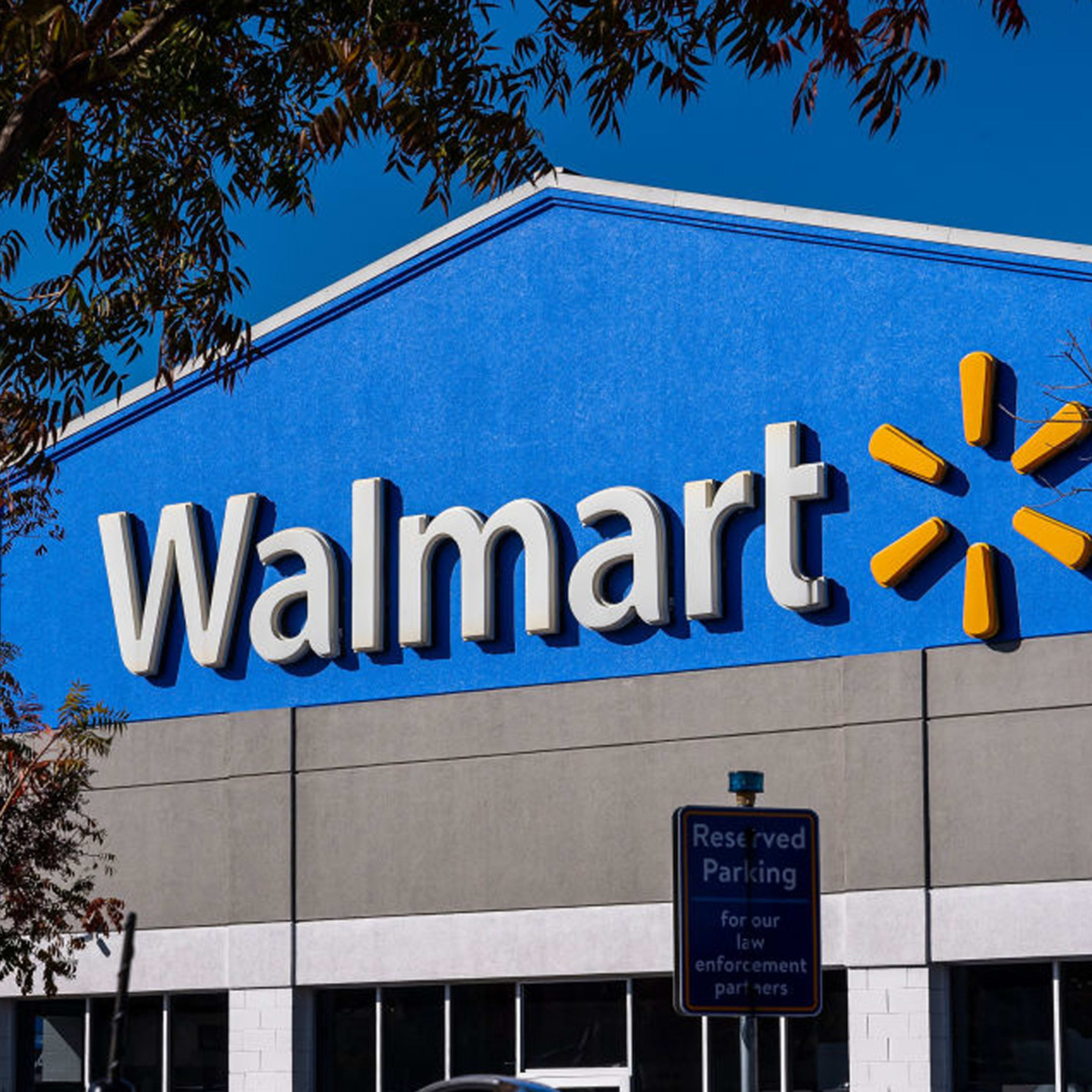 The Wanai Mini Refrigerator Is 67% Off - Autoblog