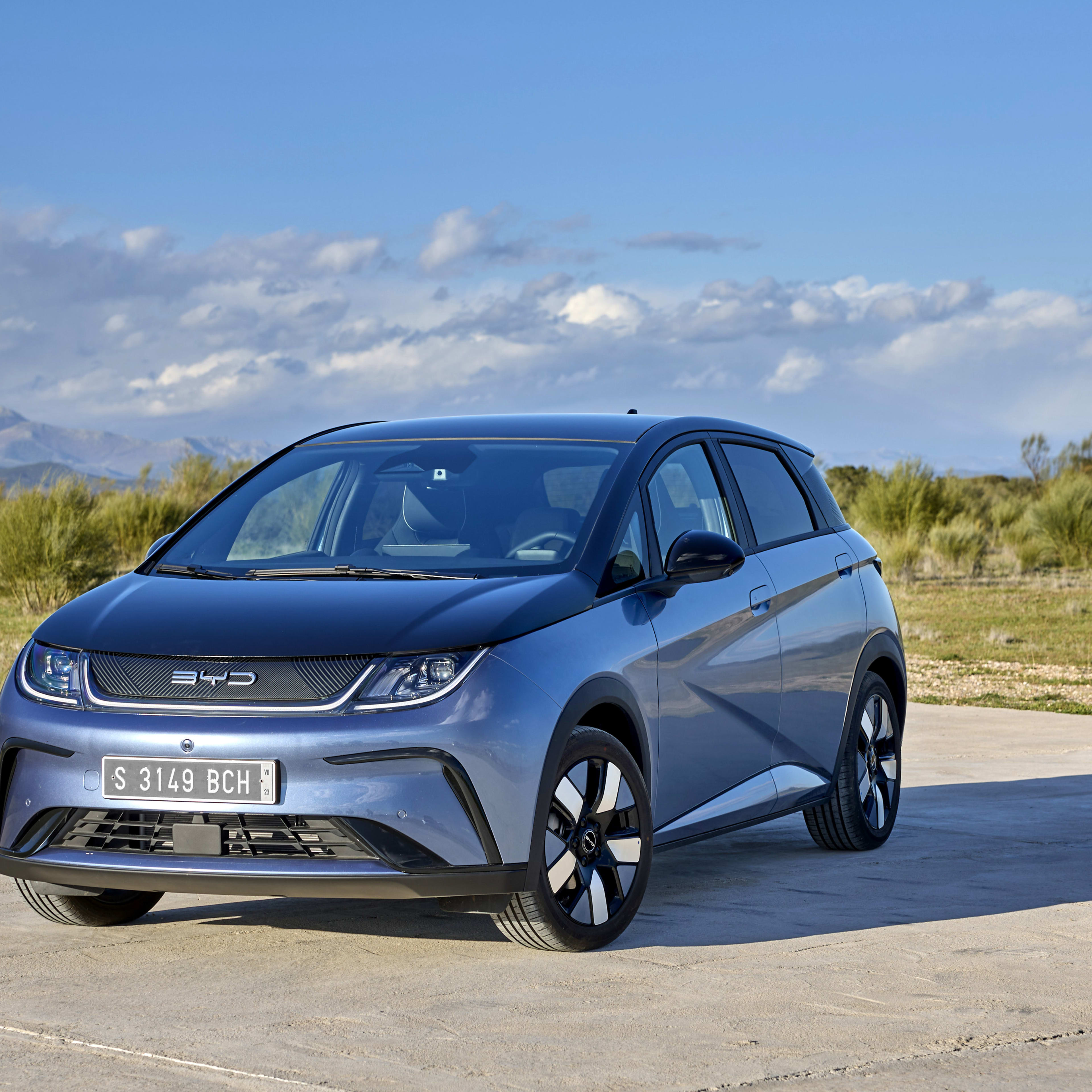 An Expert's Review of Living With the 2025 Lexus NX 450h+