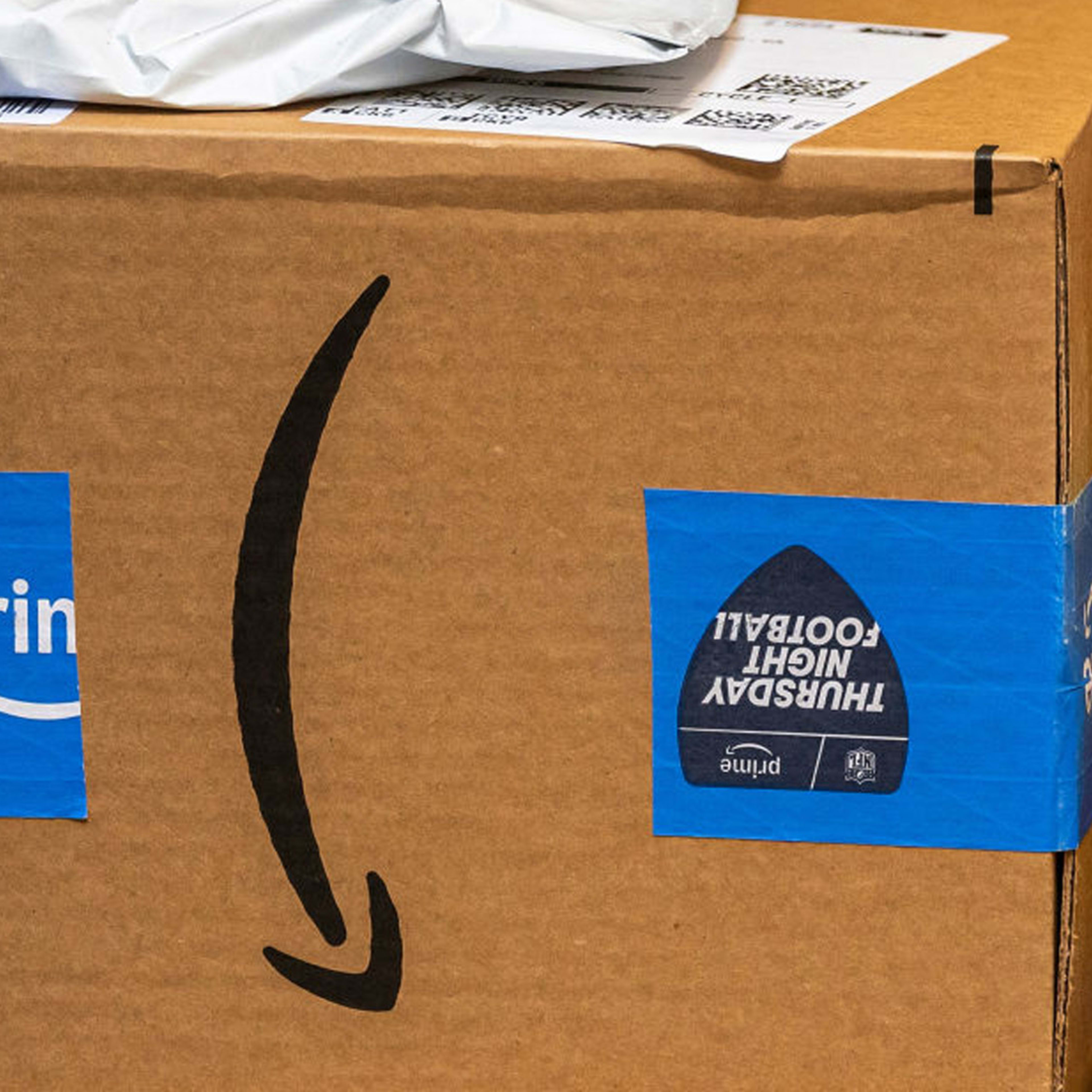 The Kemimoto Truck Bed Storage Box Is 31% Off - Autoblog