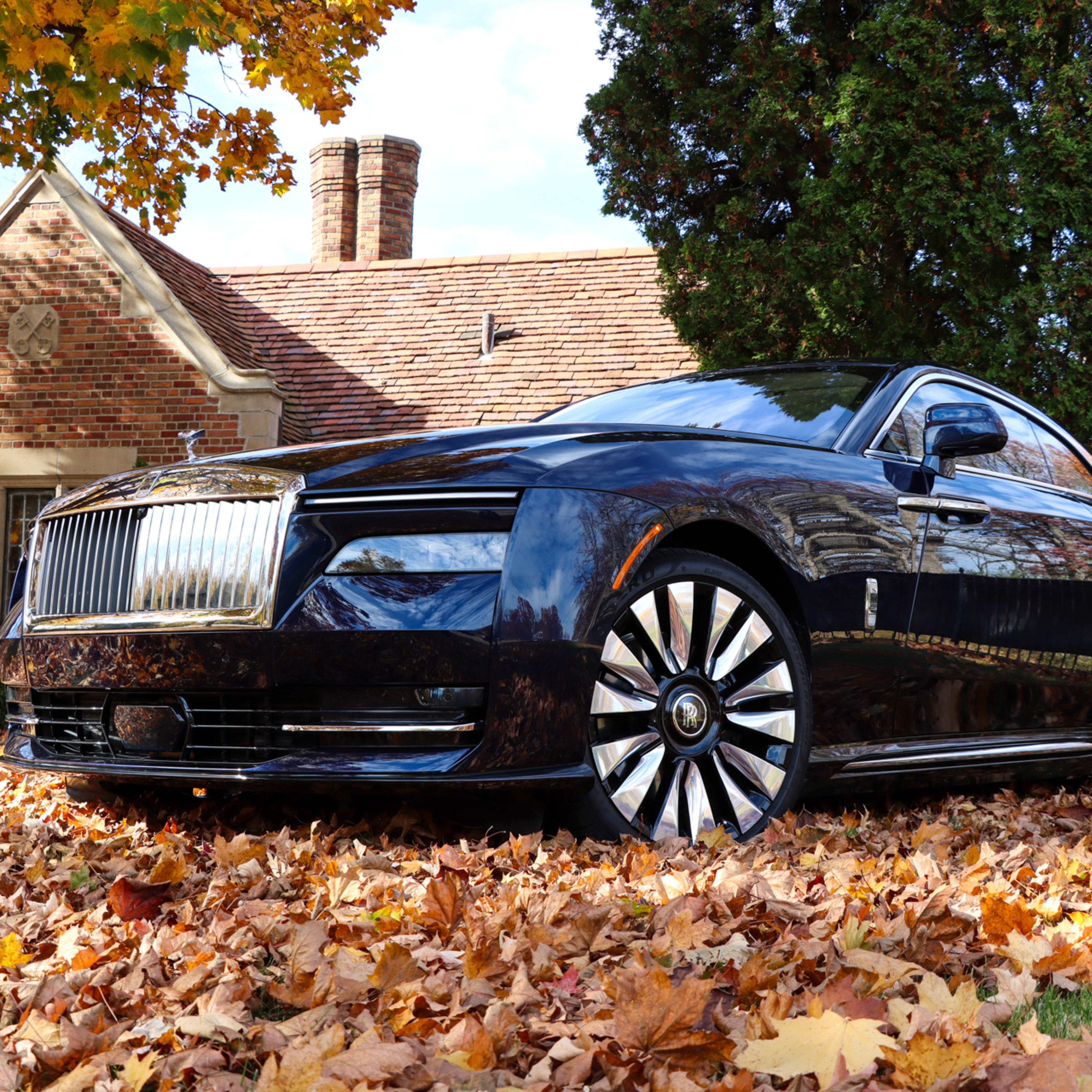 I Test Drove the 2025 Range Rover EWB Autobiography: Here’s the Real ...