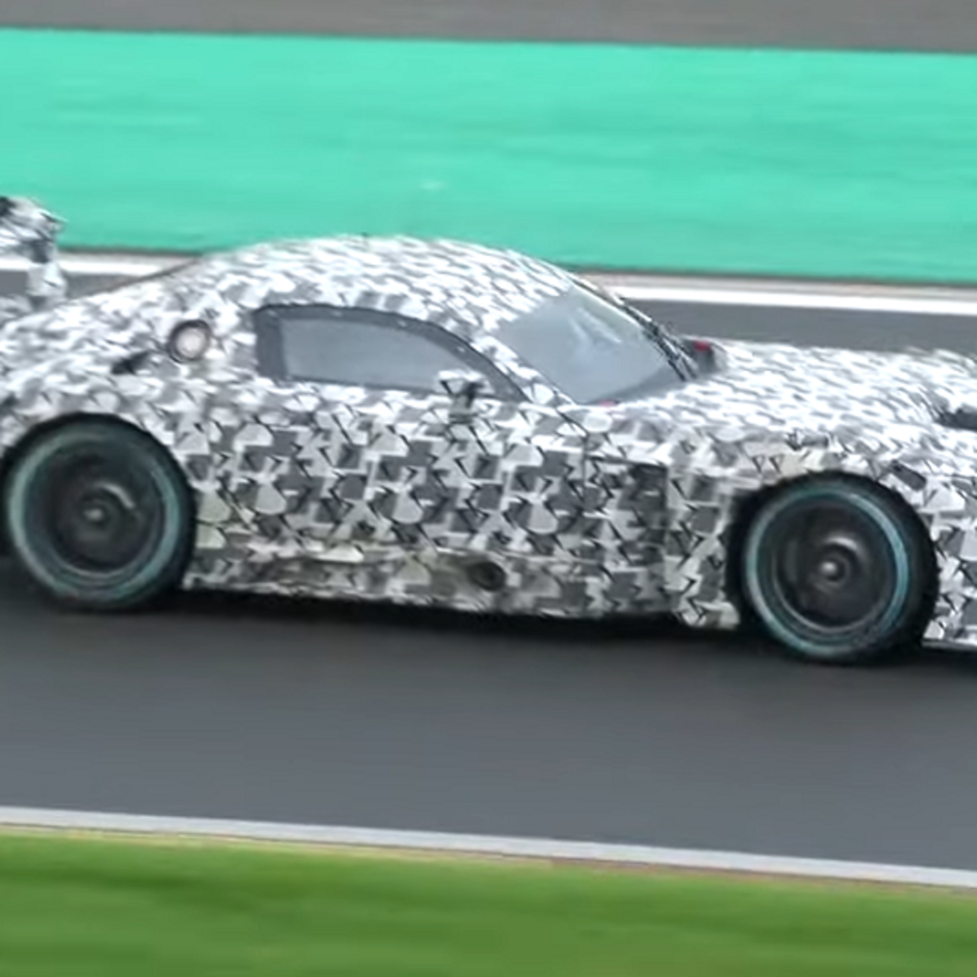 2025 Hyundai Venue: 3 reasons to love it, 2 reasons to steer clear ...