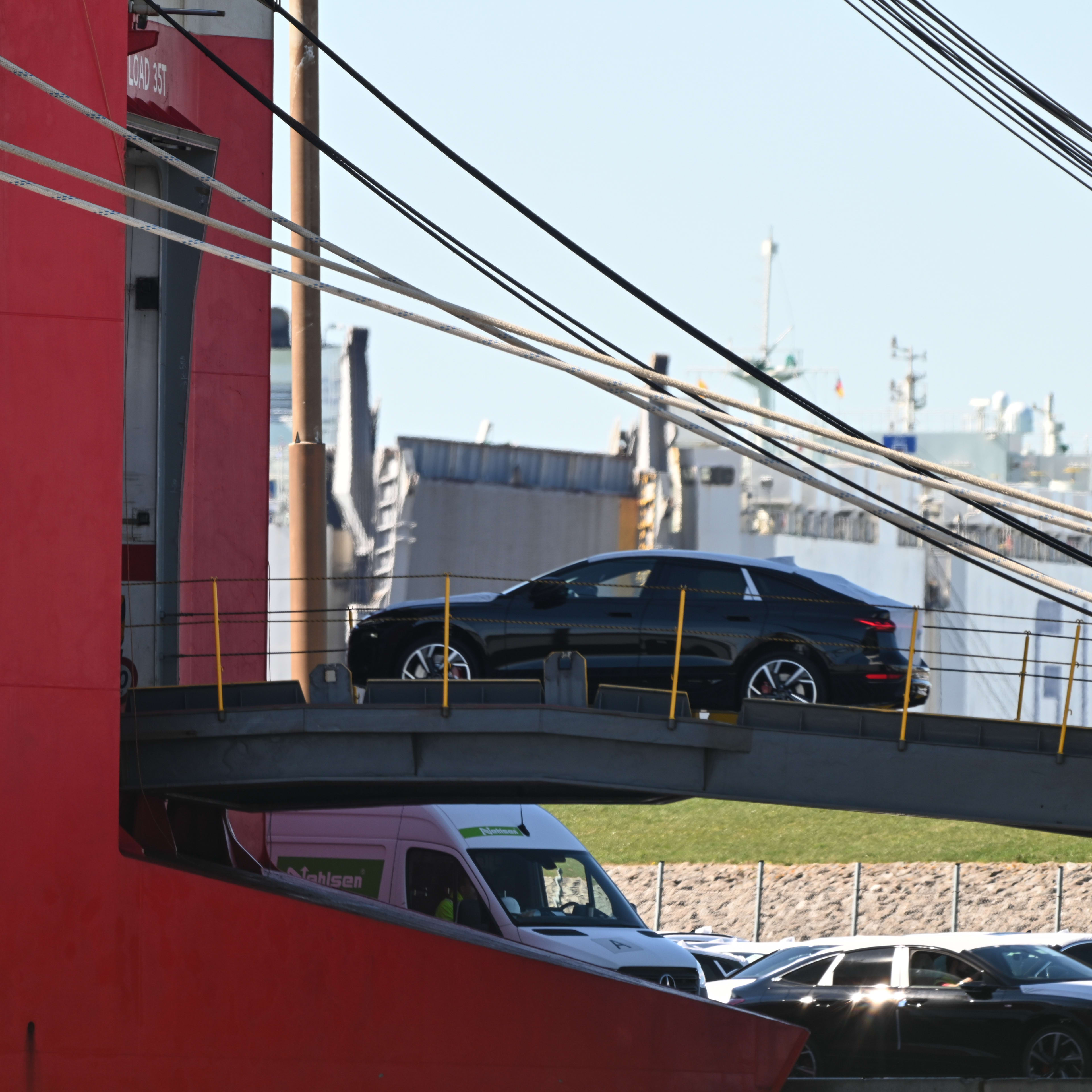 2025 Honda CR-V Review: Well-rounded SUV carries over, still on top