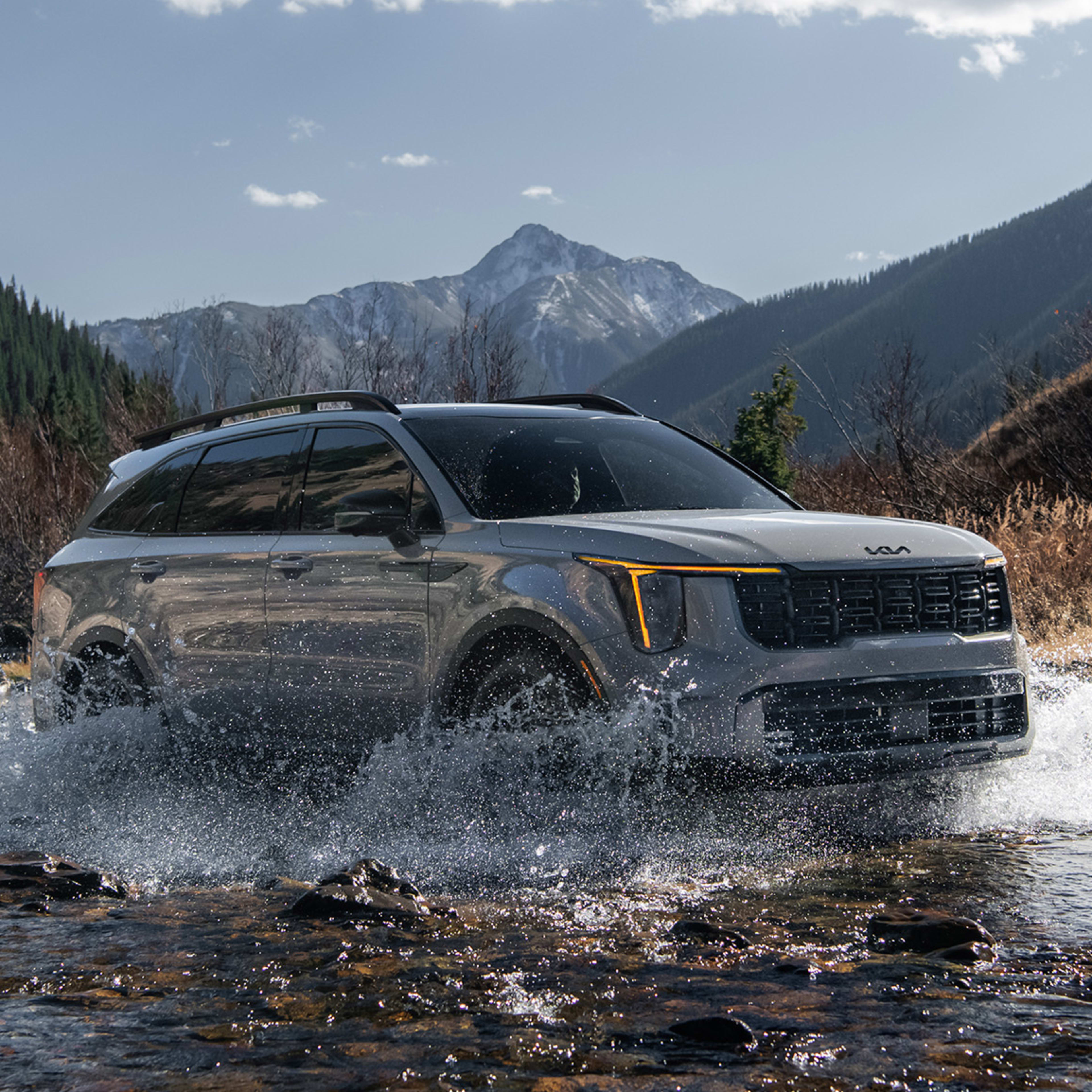 2026 Kia Sorento Pricing Announced, But Is The Hyundai Santa Fe A Better Deal? - Autoblog