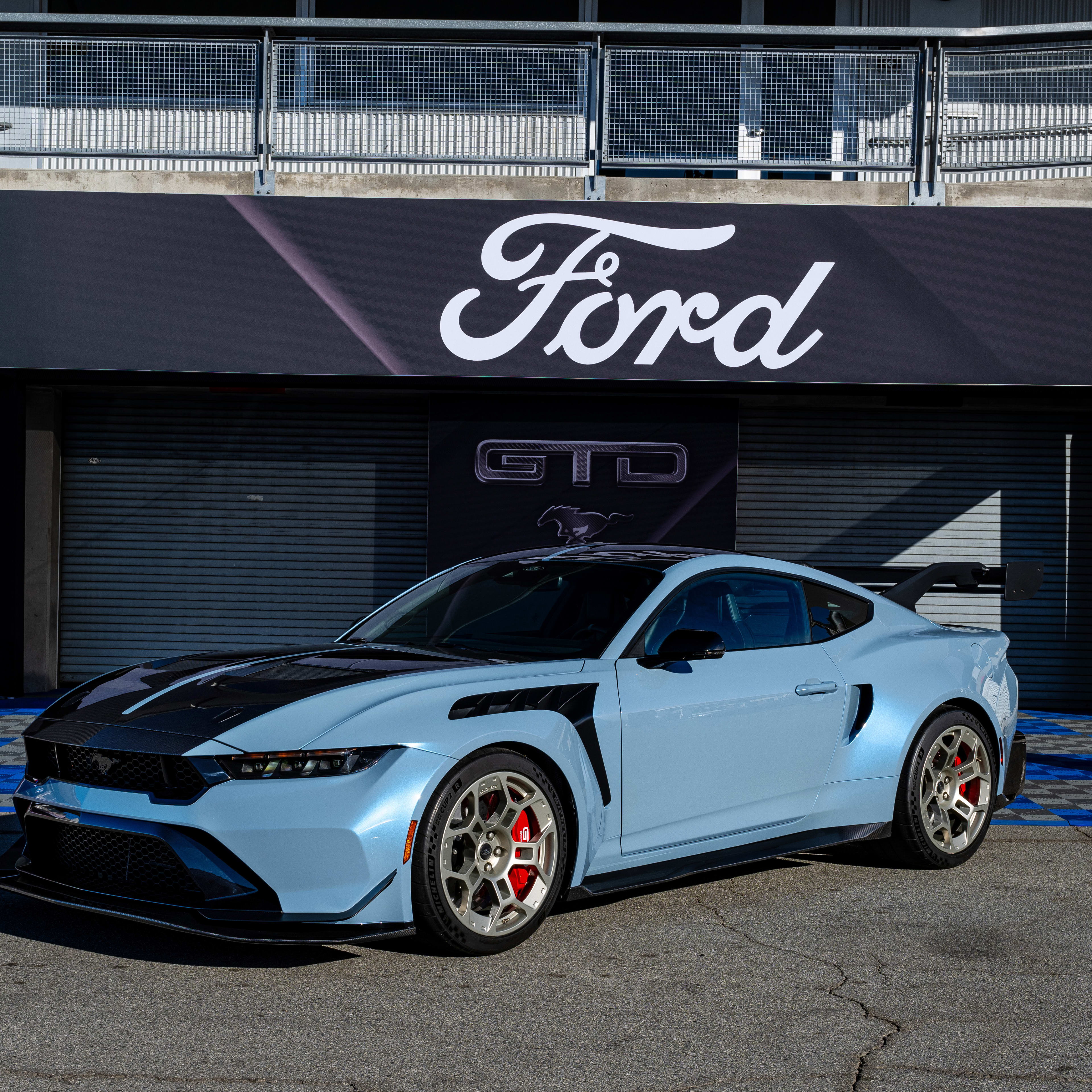 2026 Genesis GV70 refresh—what’s actually new? - Autoblog