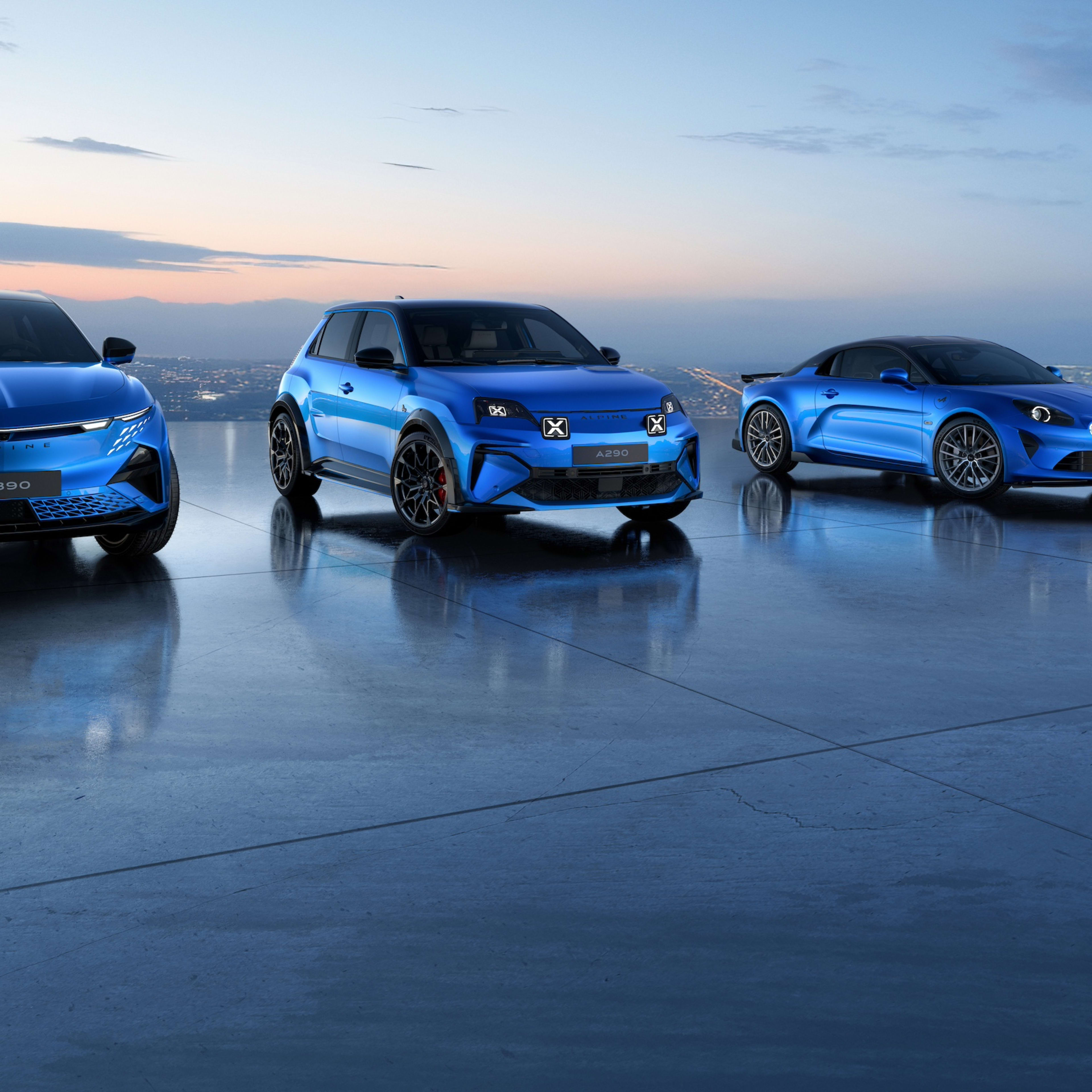 5 Essential Items That Should Never Leave Your Car - Autoblog