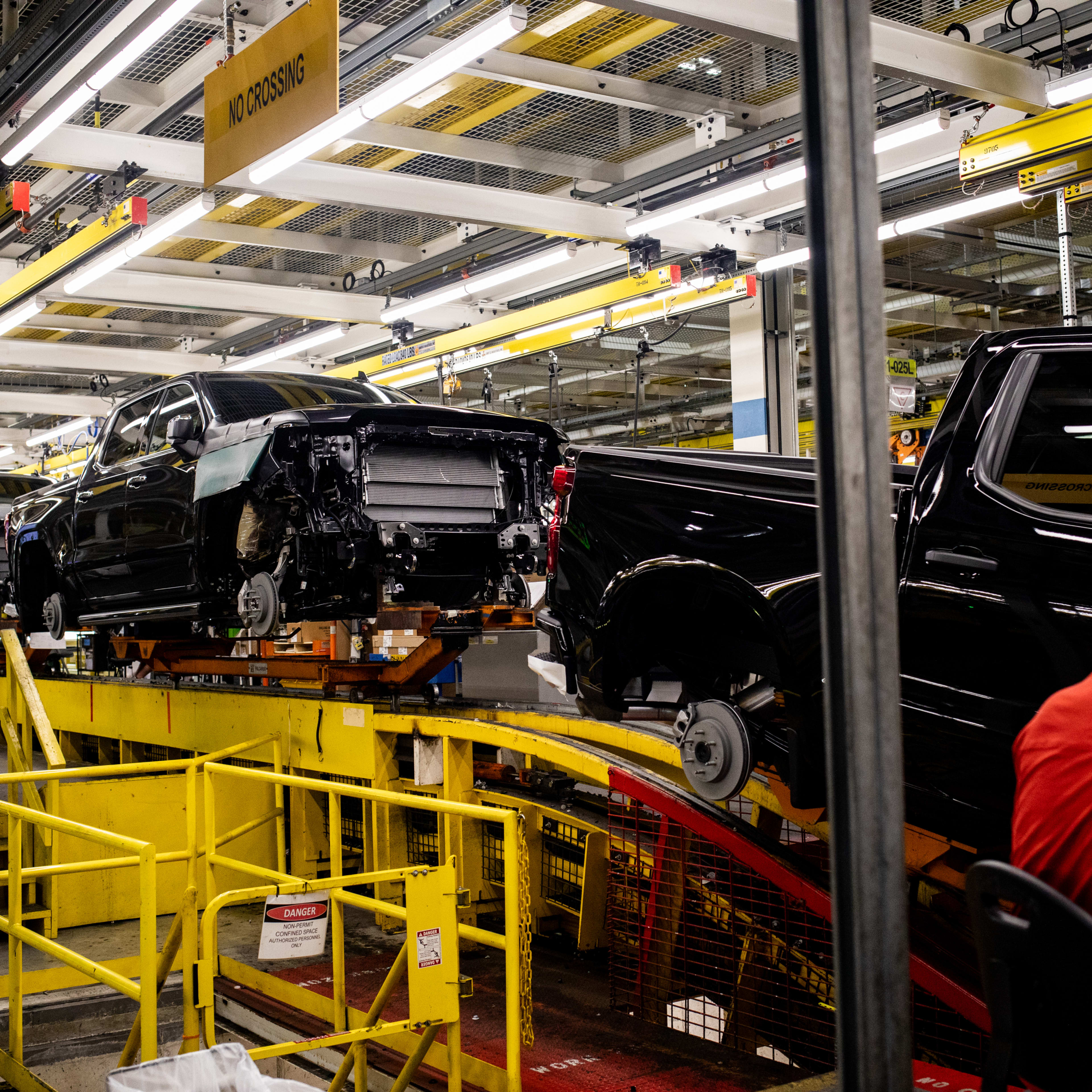 The Hidden Tech Inside EVs That Makes Them Charge Faster and Run Cooler ...