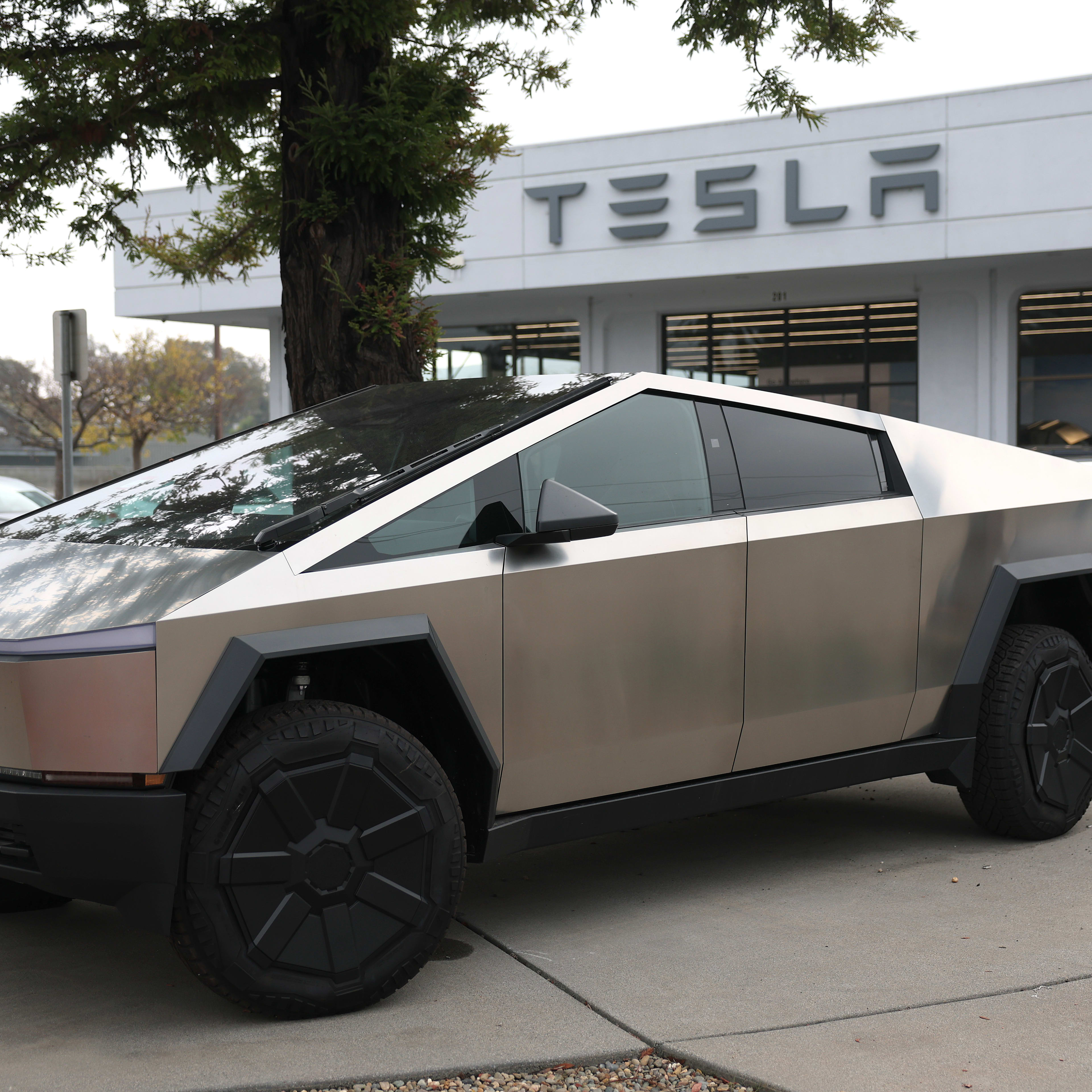 2008 Tesla Roadster For Sale With Just 1,821 Miles - Autoblog