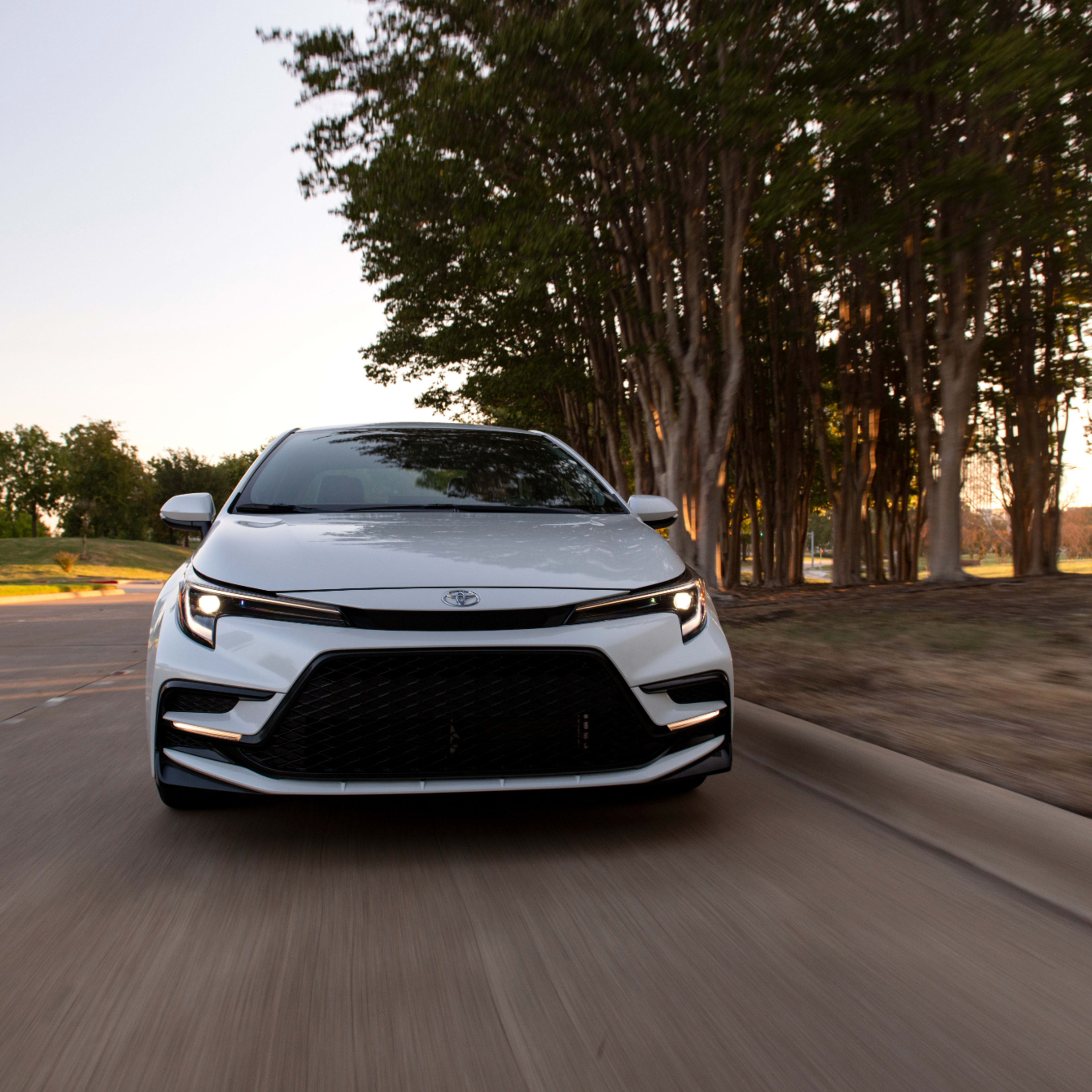 Fully Loaded Toyota Corolla Hatch Now Cheaper Than Base Honda Civic ...