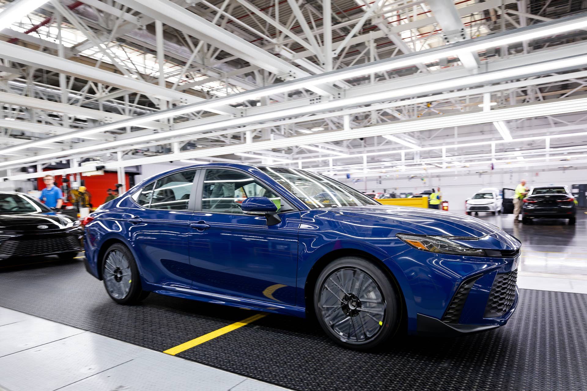 These Automakers No Longer Build Sedans. Is it a Missed Opportunity or ...