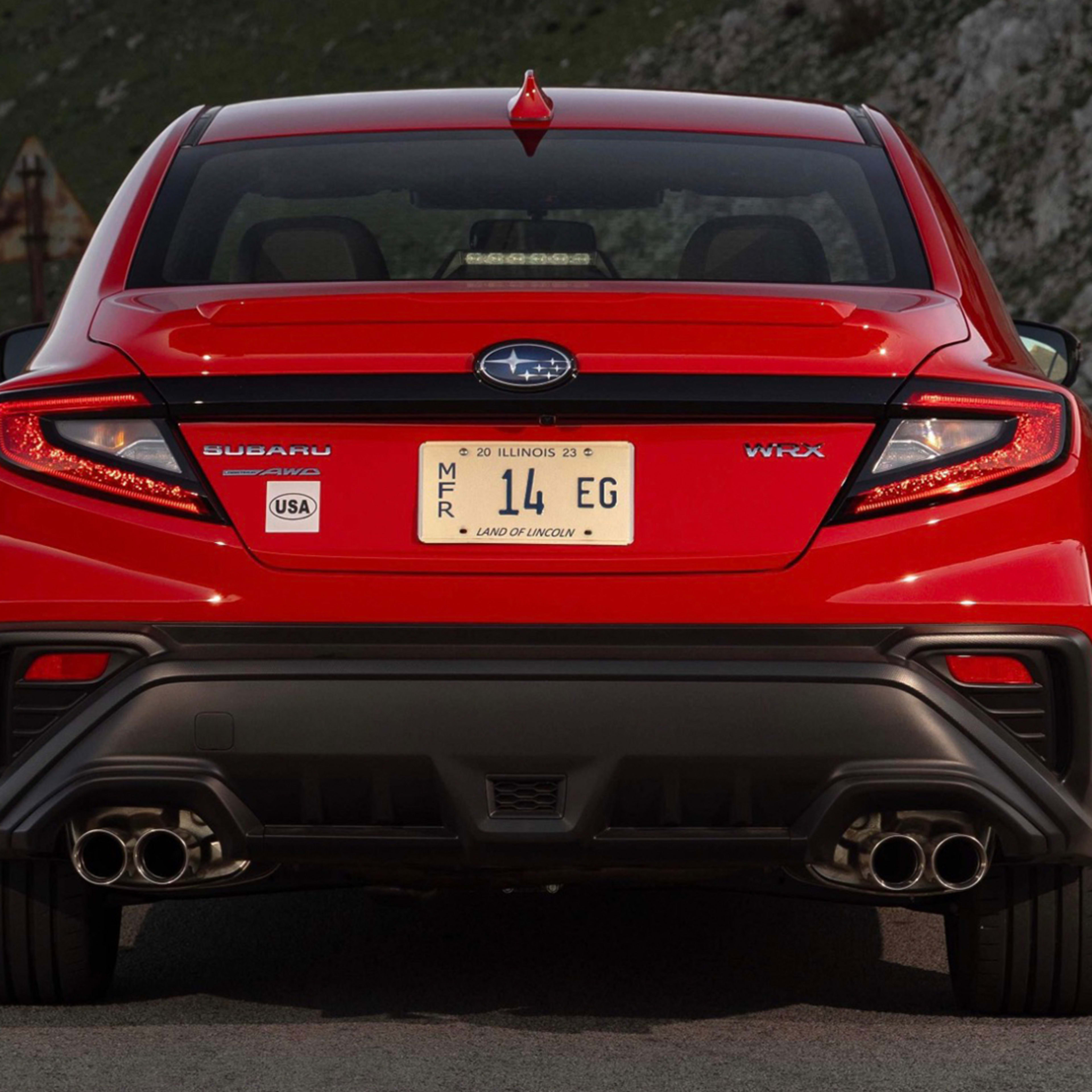 GM is moving out of its Detroit headquarters towers - Autoblog