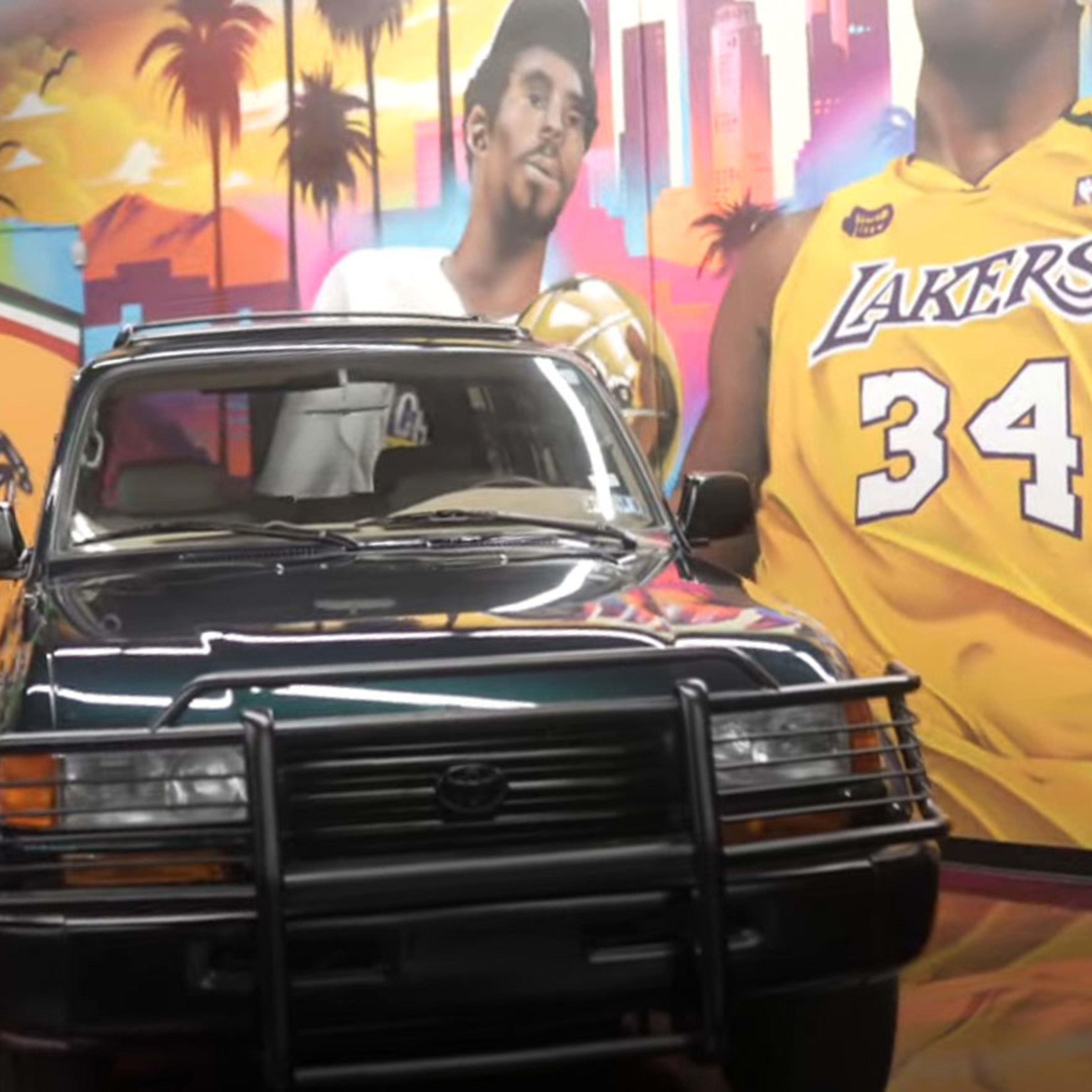 These are the last new vehicles sold with standard CD players in 2025 ...