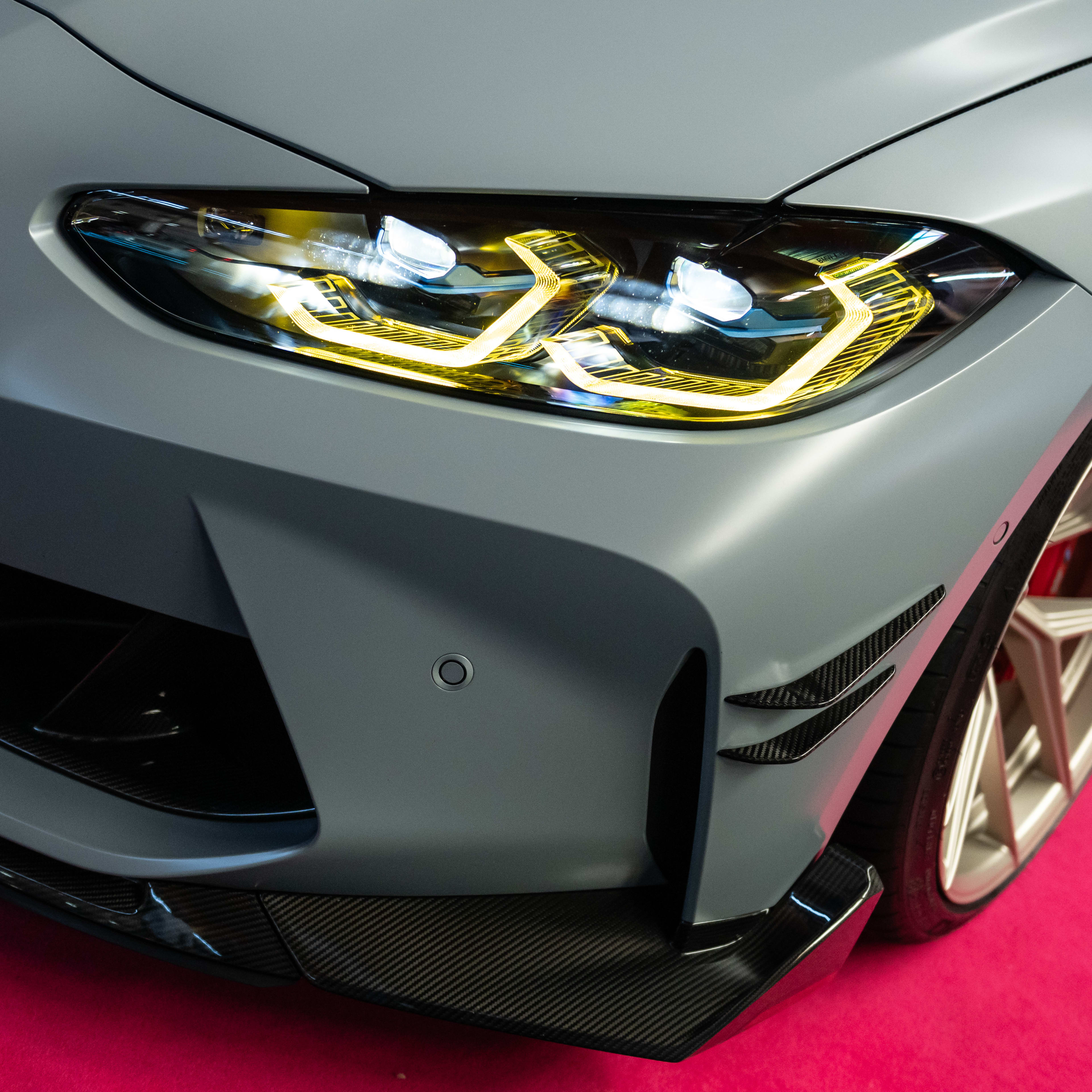 I Spent a Week Driving the 2025 Jeep Wrangler 4xe Willys '41 Edition ...