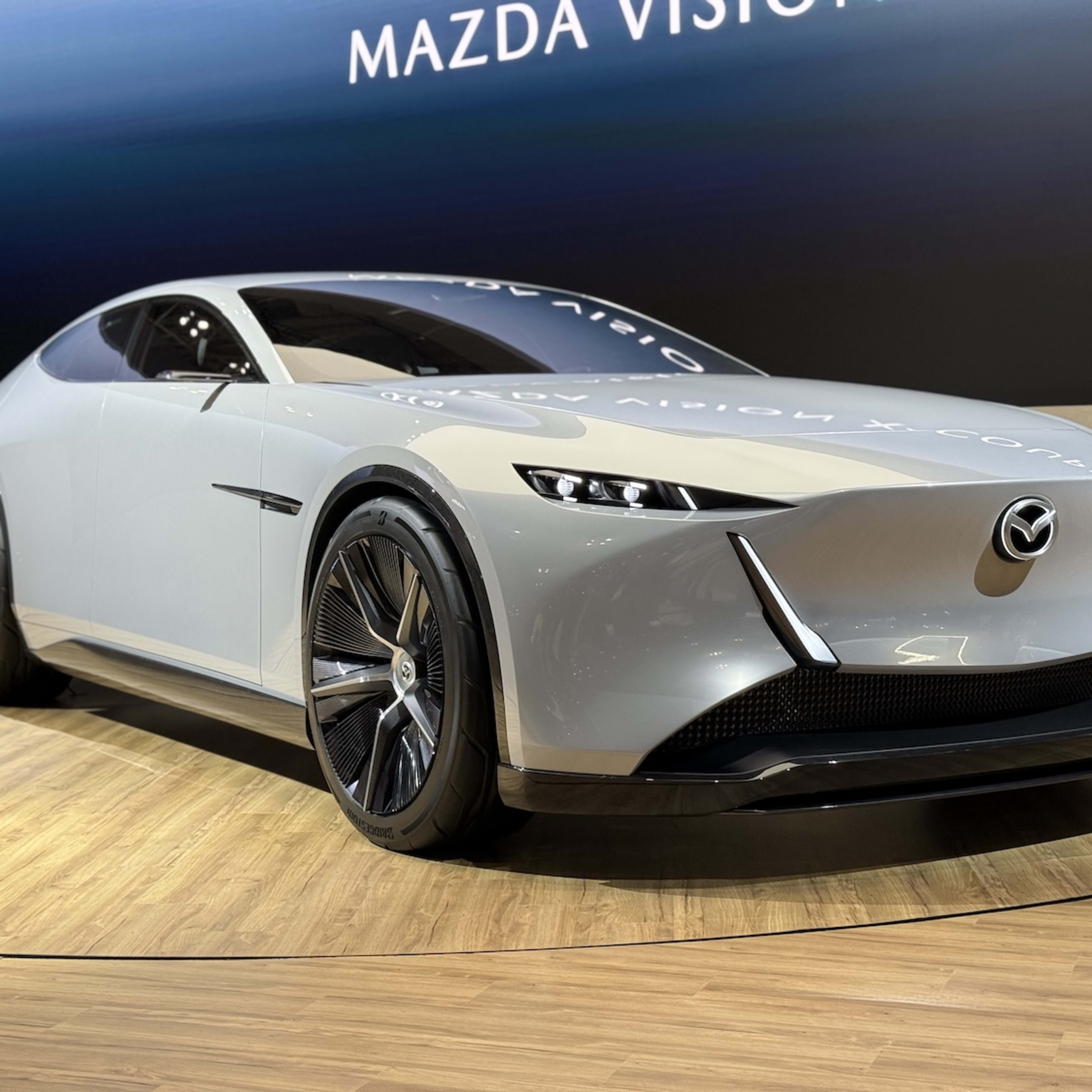 2025 Honda CR-V Review: Well-rounded SUV carries over, still on top ...