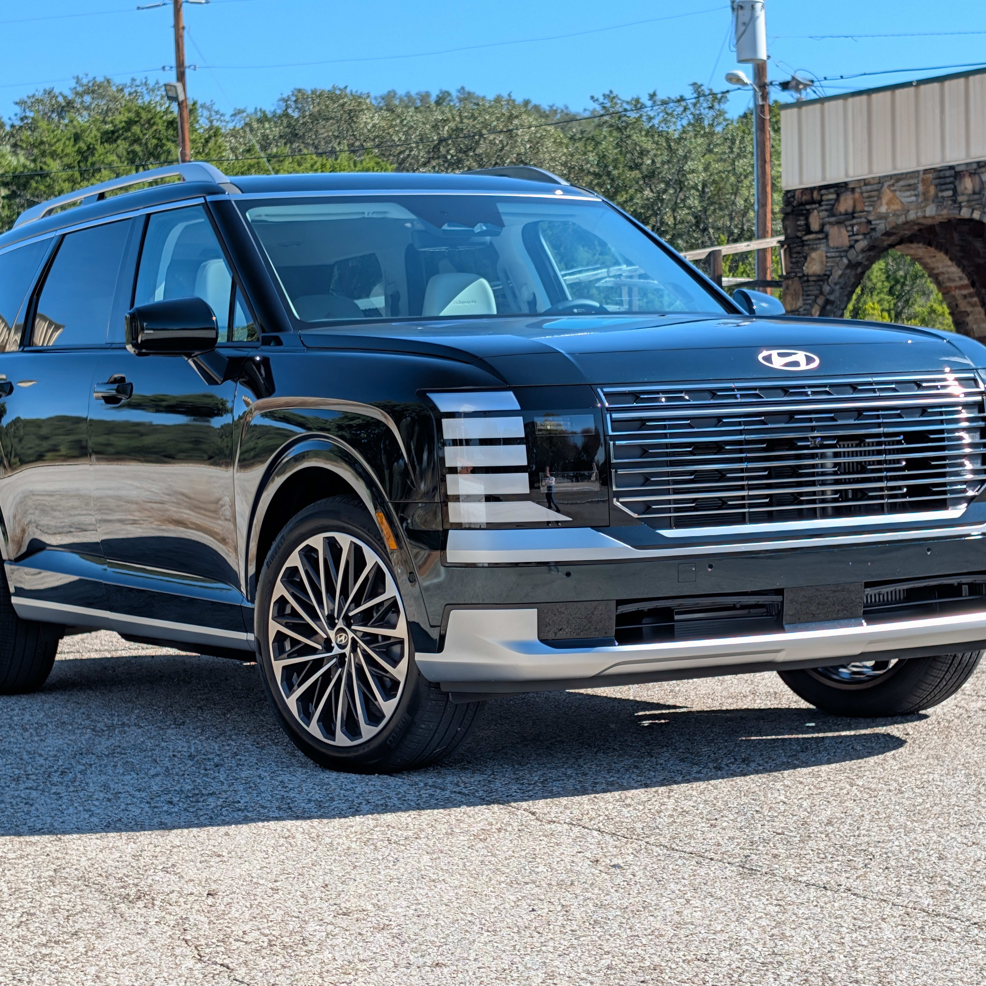 2026 Jeep Gladiator Shadow Ops Debuts With $4,000 Worth of Free Accessories - Autoblog