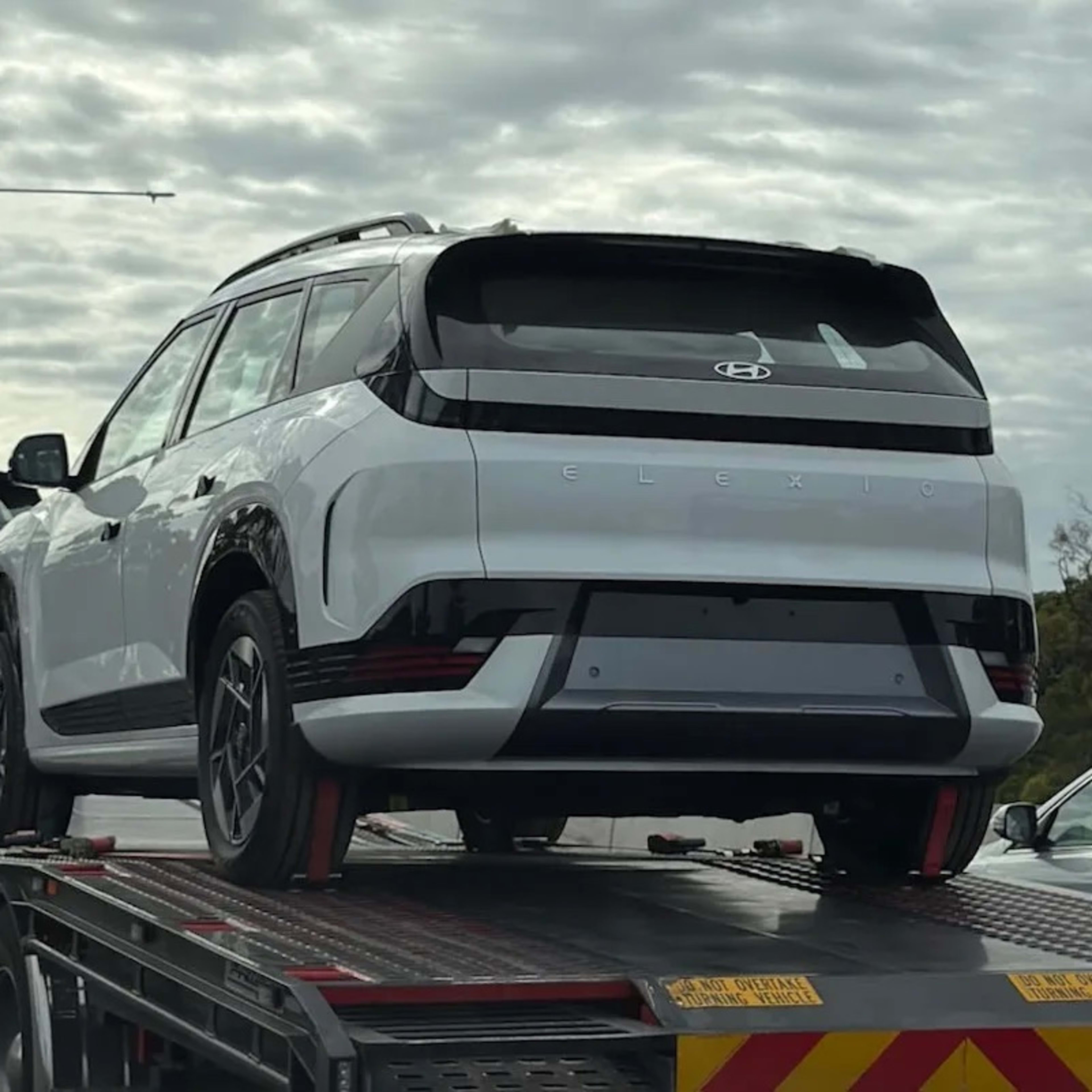 BMW X3 Generations Overview: How The Compact SUV Became A Best-Seller ...