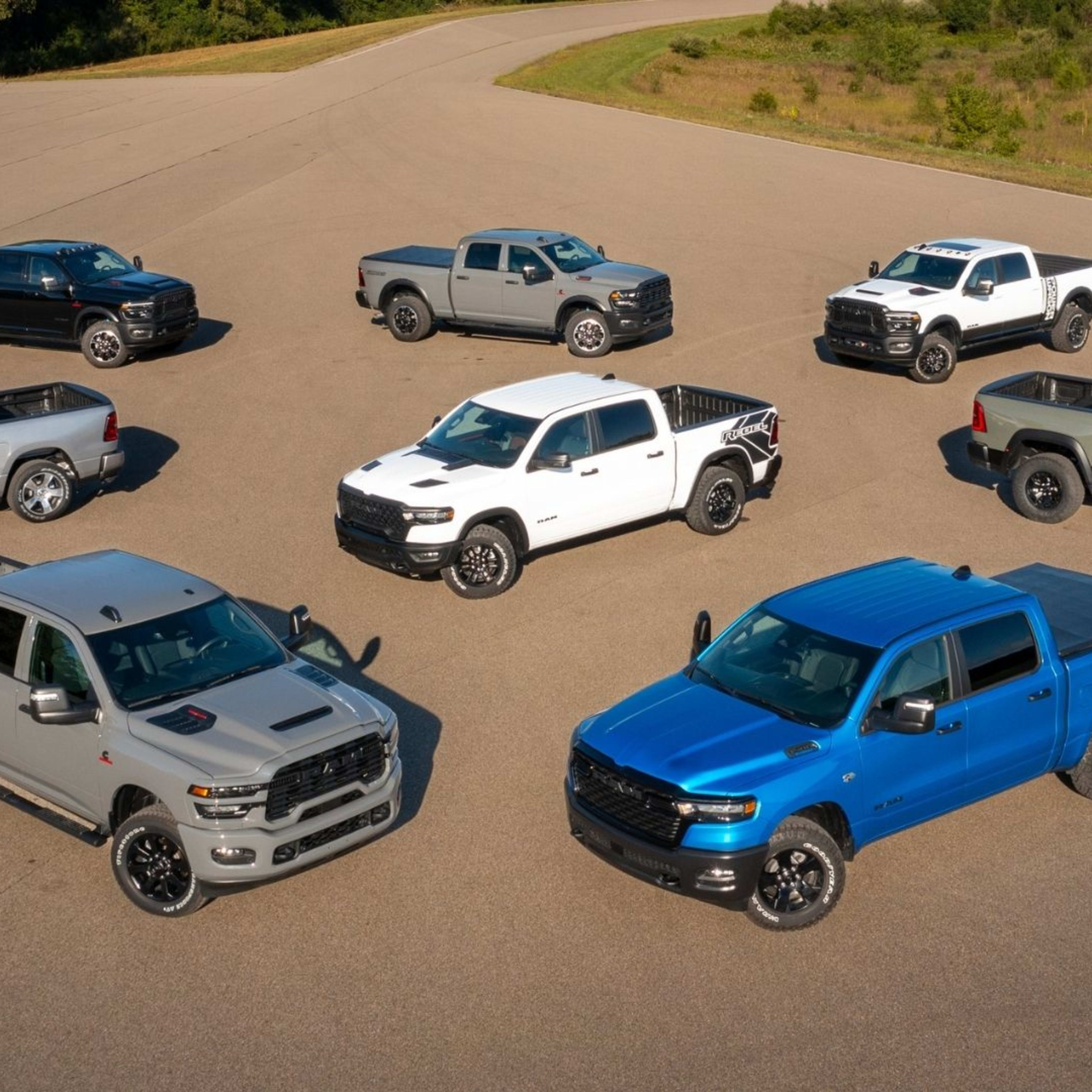 Nissan Rogue Generations Overview: How It Became The Top-Selling Nissan ...