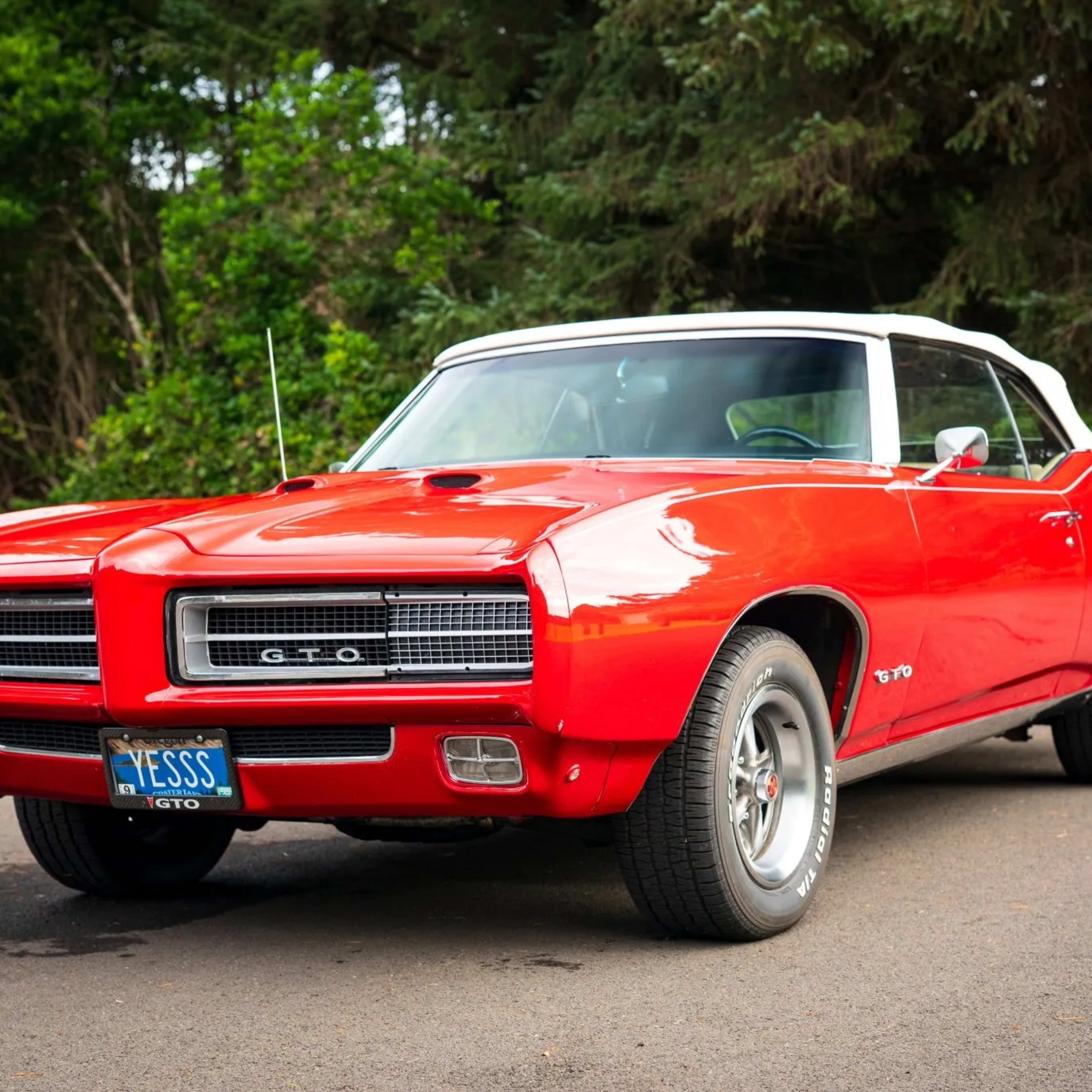 MKBHD Says Xiaomi’s $42,000 EV Feels Like a $75,000 Car and Would Shake ...