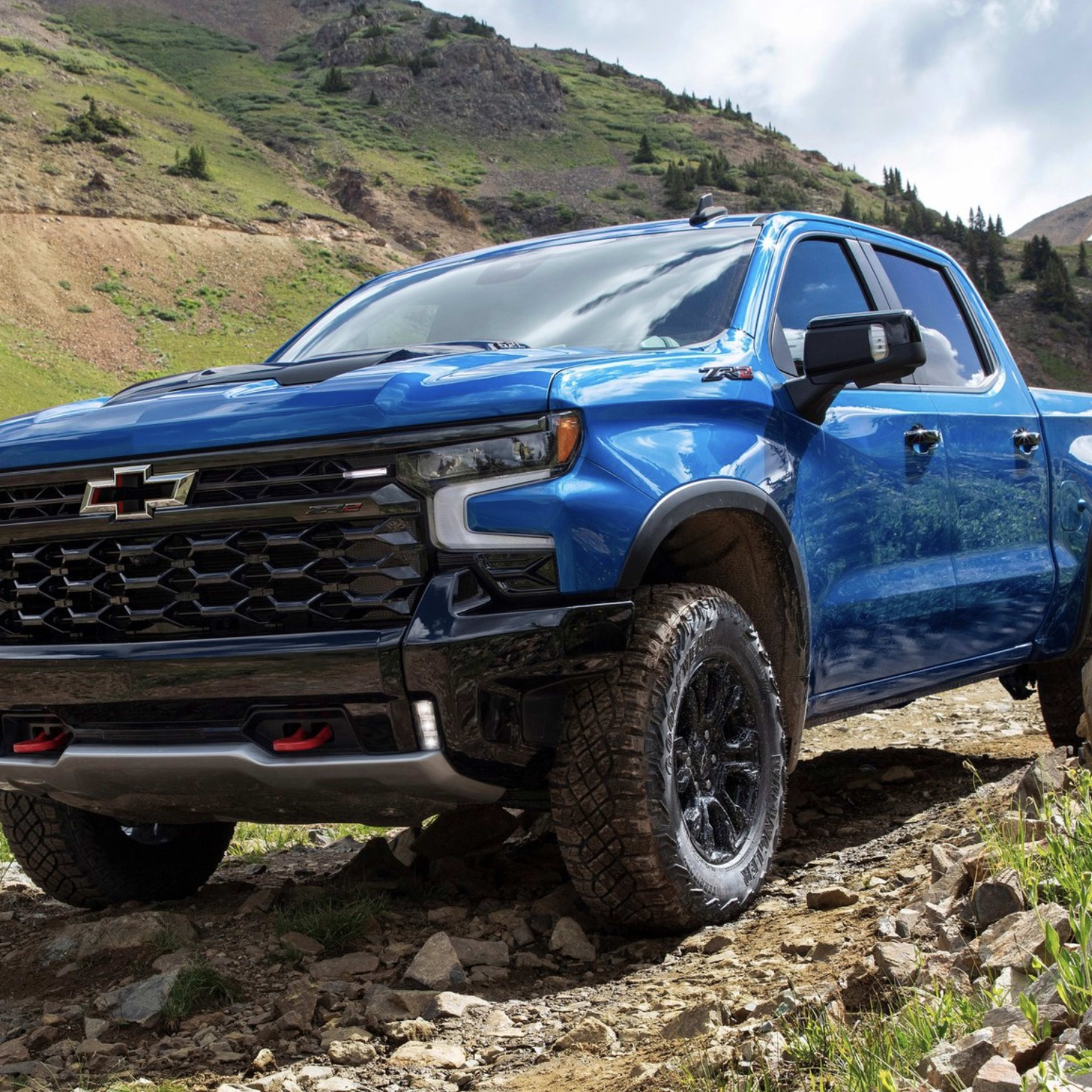 2025 Toyota Land Cruiser Vs. 2025 Lexus GX: 5 Major Differences - Autoblog