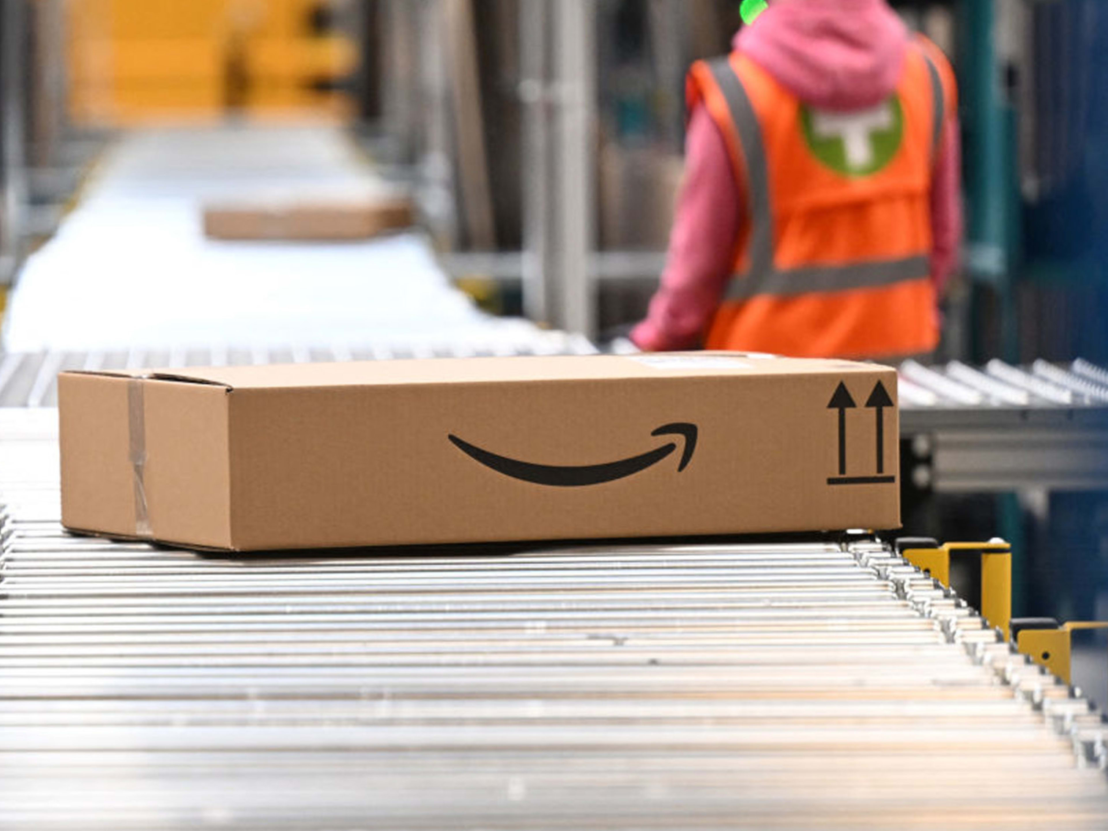 Amazon Has a ‘Robust’ Utility Knife for Just $14 - Autoblog