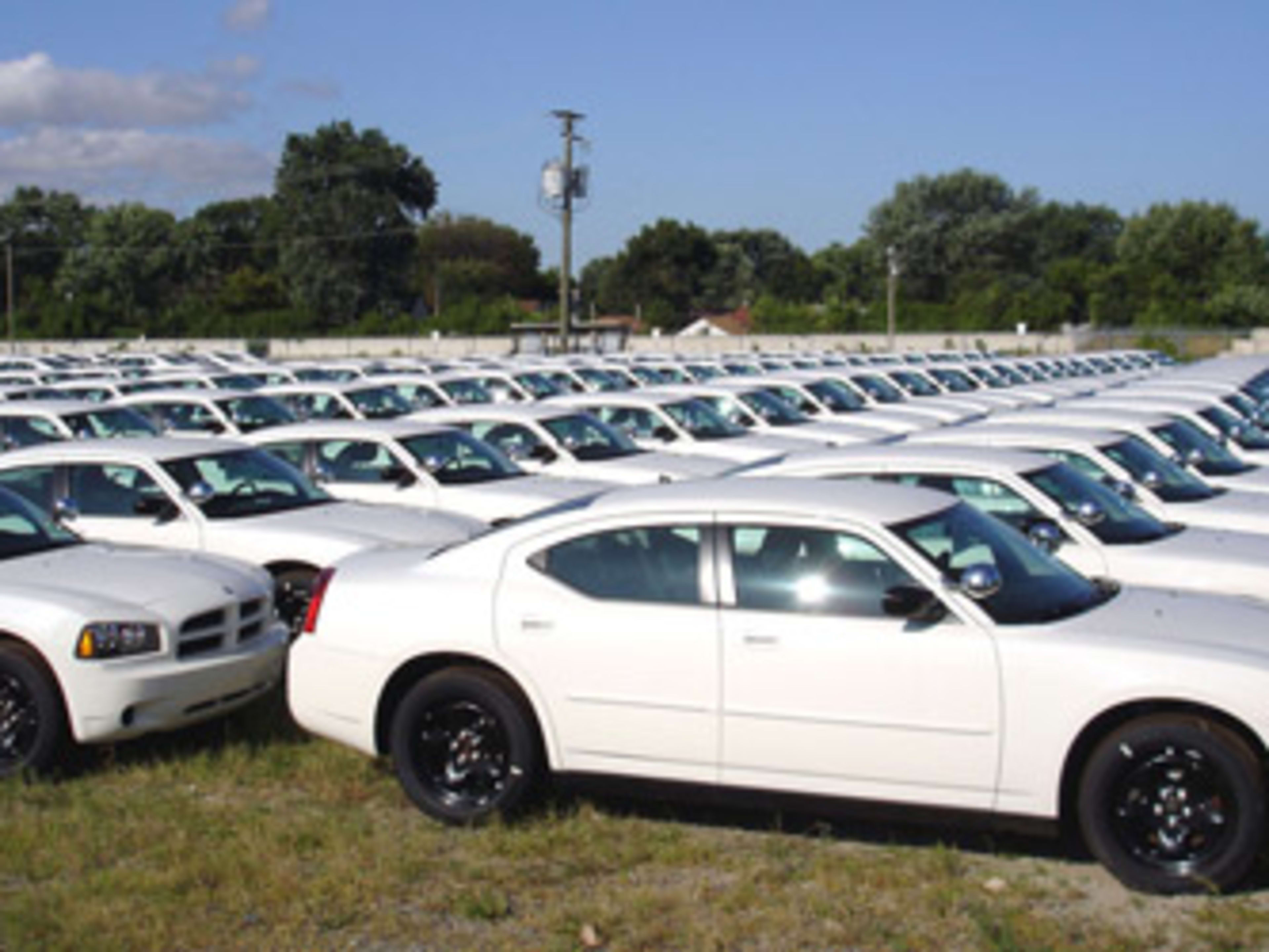 Kuwait orders 150 Dodge Charger police cars - Autoblog