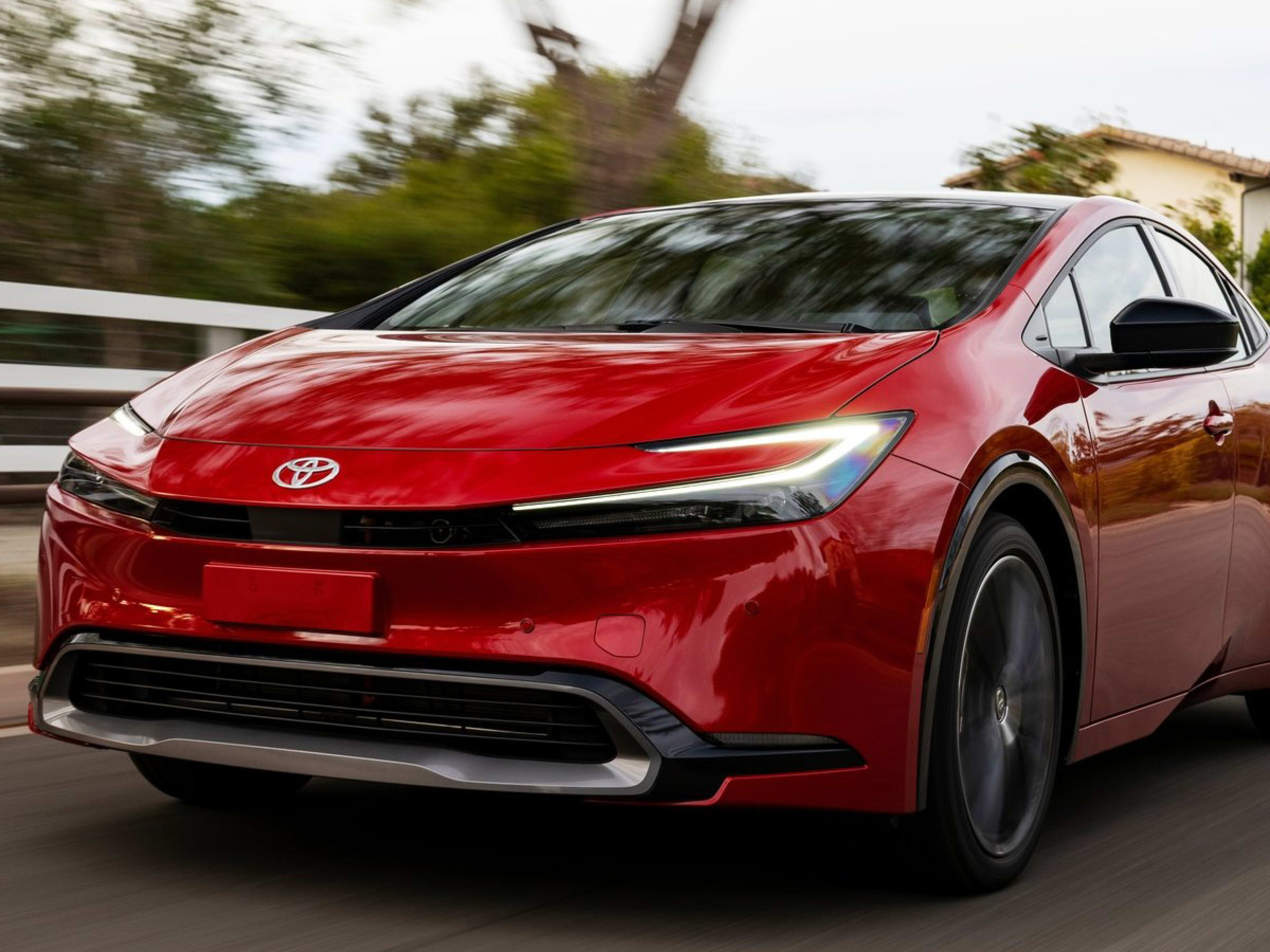 What is a hybrid car and how does it work? - Autoblog