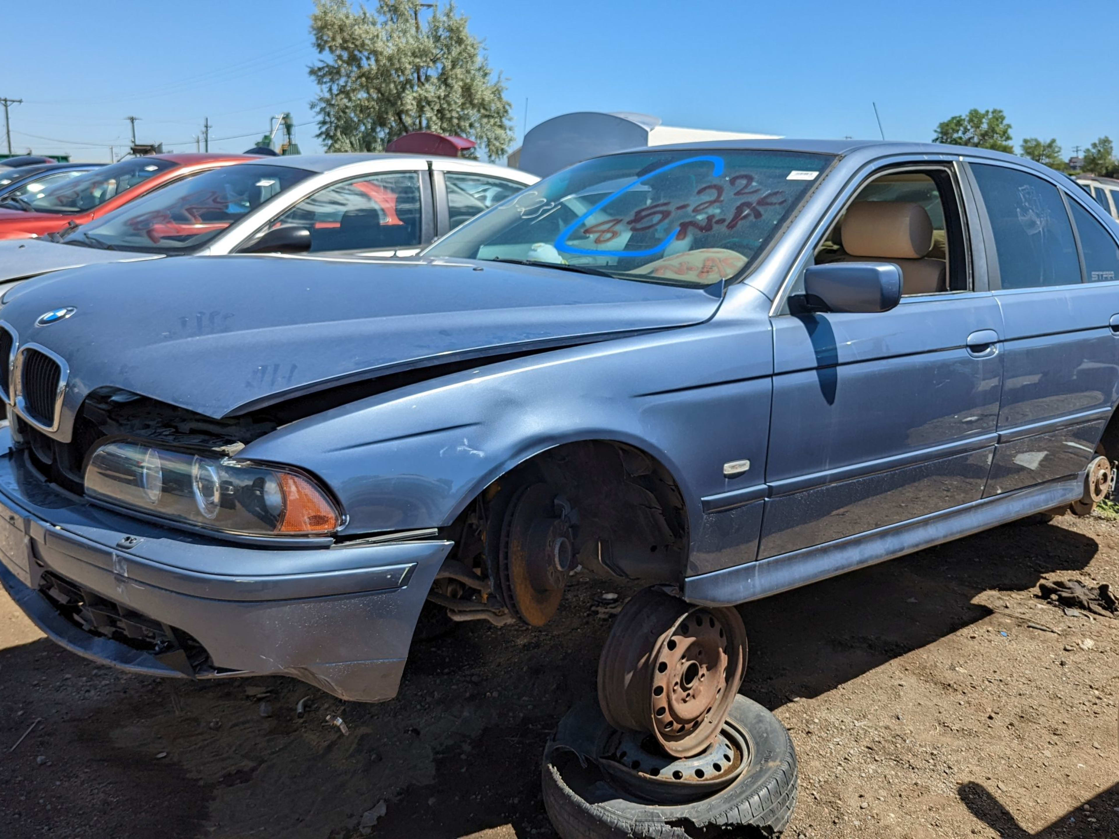 Junkyard Gem: 2001 BMW 530i - Autoblog
