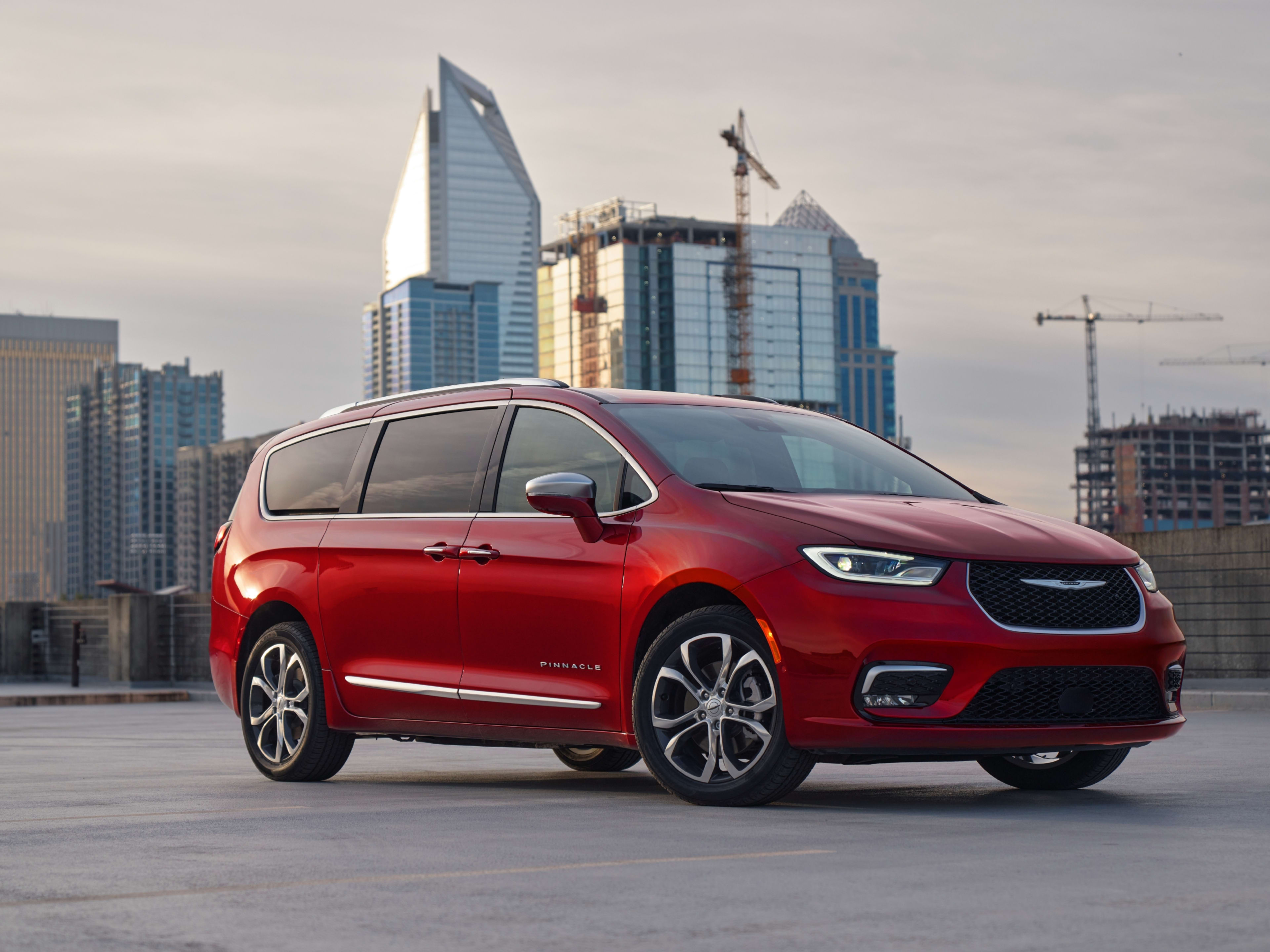 2024 Chrysler Pacifica celebrates 40 years of the modern minivan - Autoblog