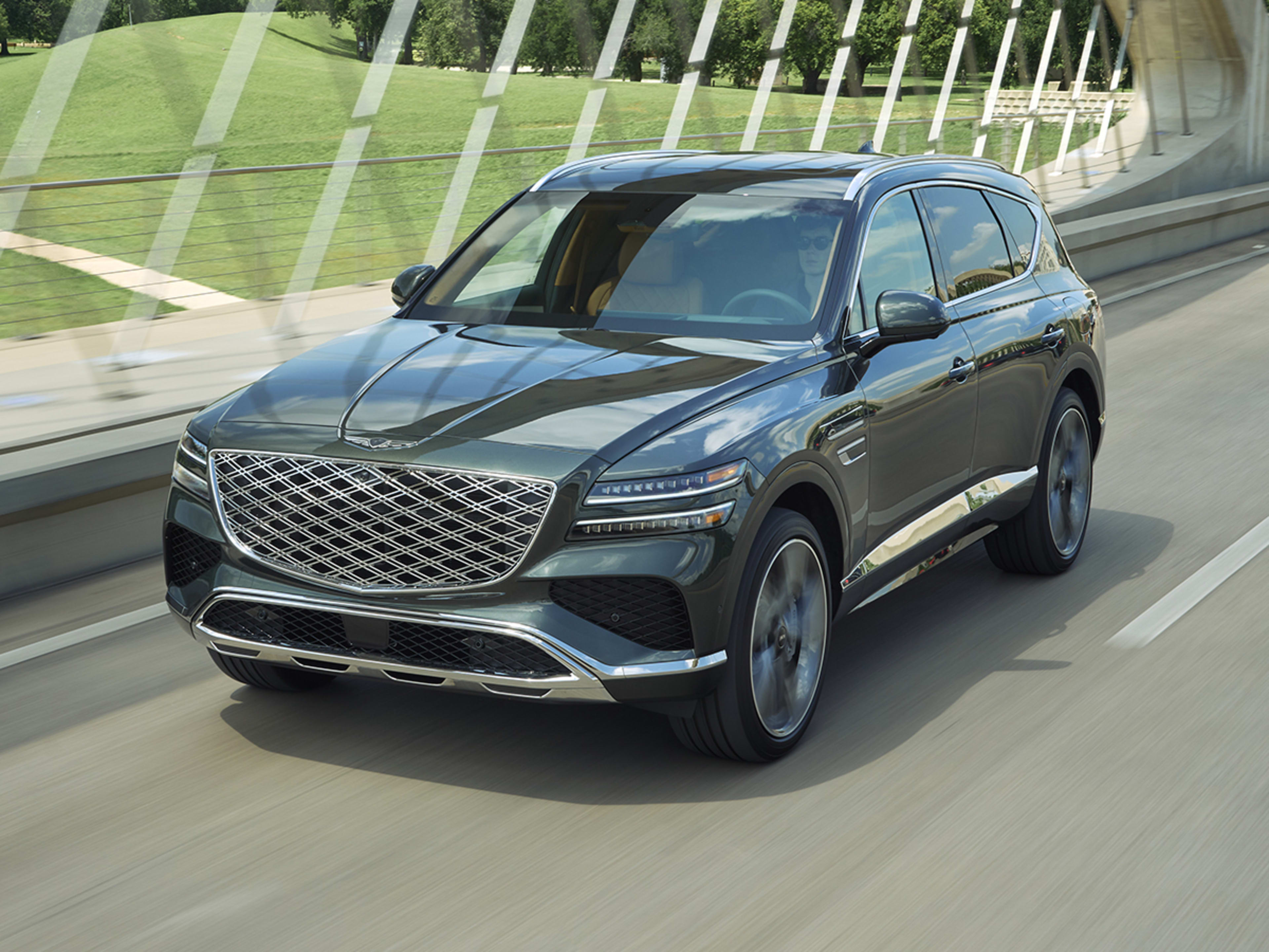 2025 Genesis GV80 First Drive: It's what's inside that counts - Autoblog