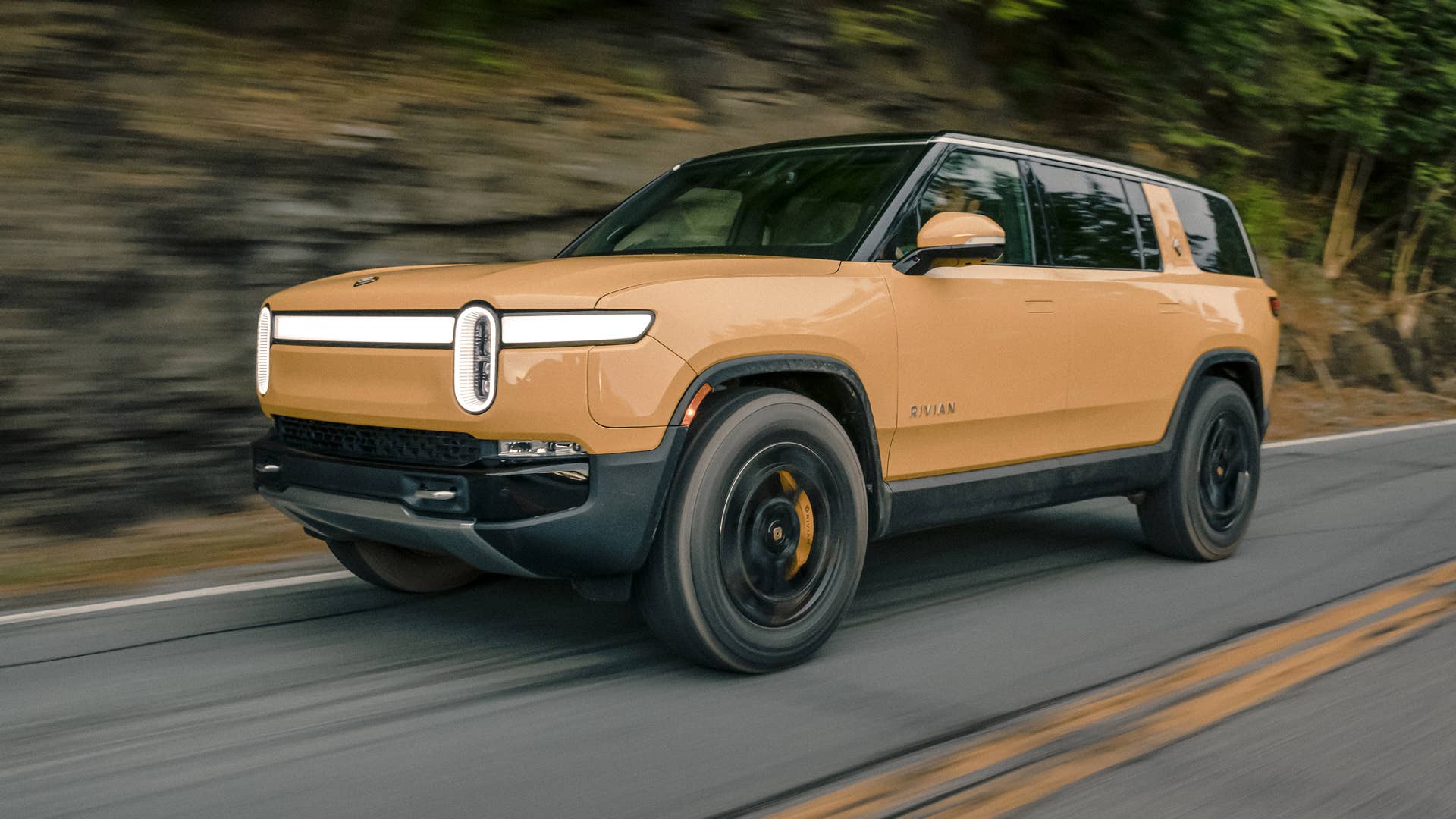 Rivian Owner Calls for Simpler Emergency Exit Handles - Autoblog