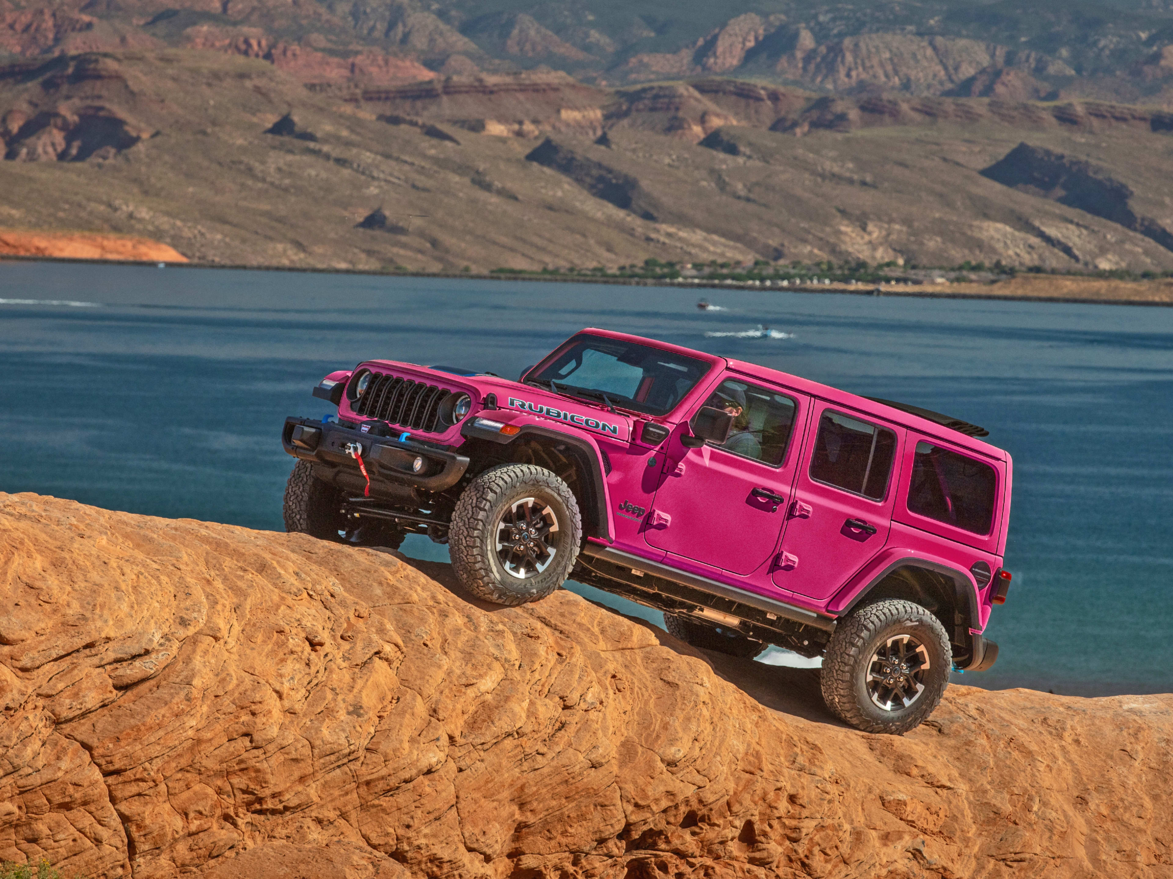 Tuscadero Pink returns to 2024 Jeep Wrangler lineup