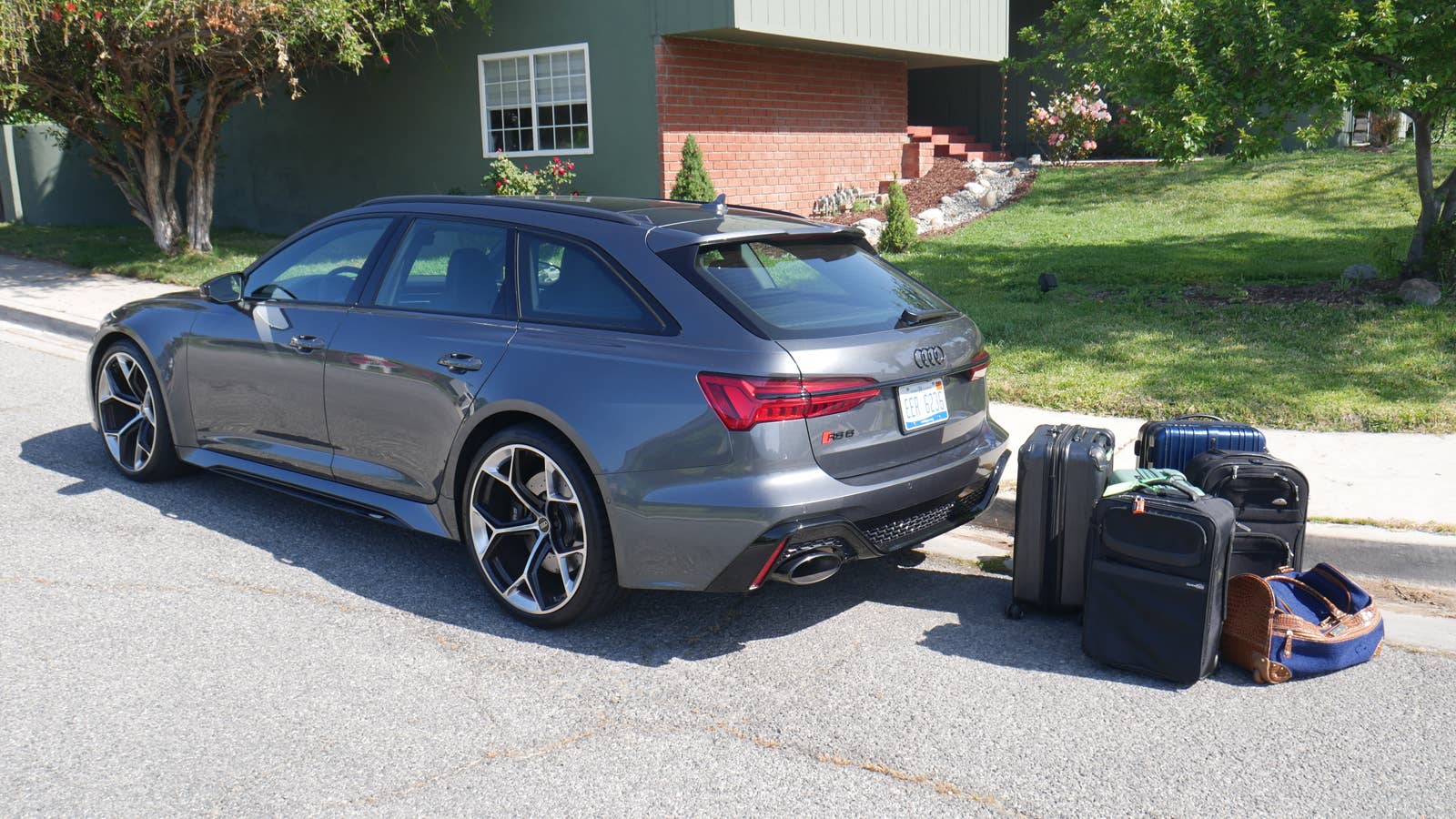 Audi RS6 Avant (and A6 Allroad) Luggage Test: How much fits in the ...