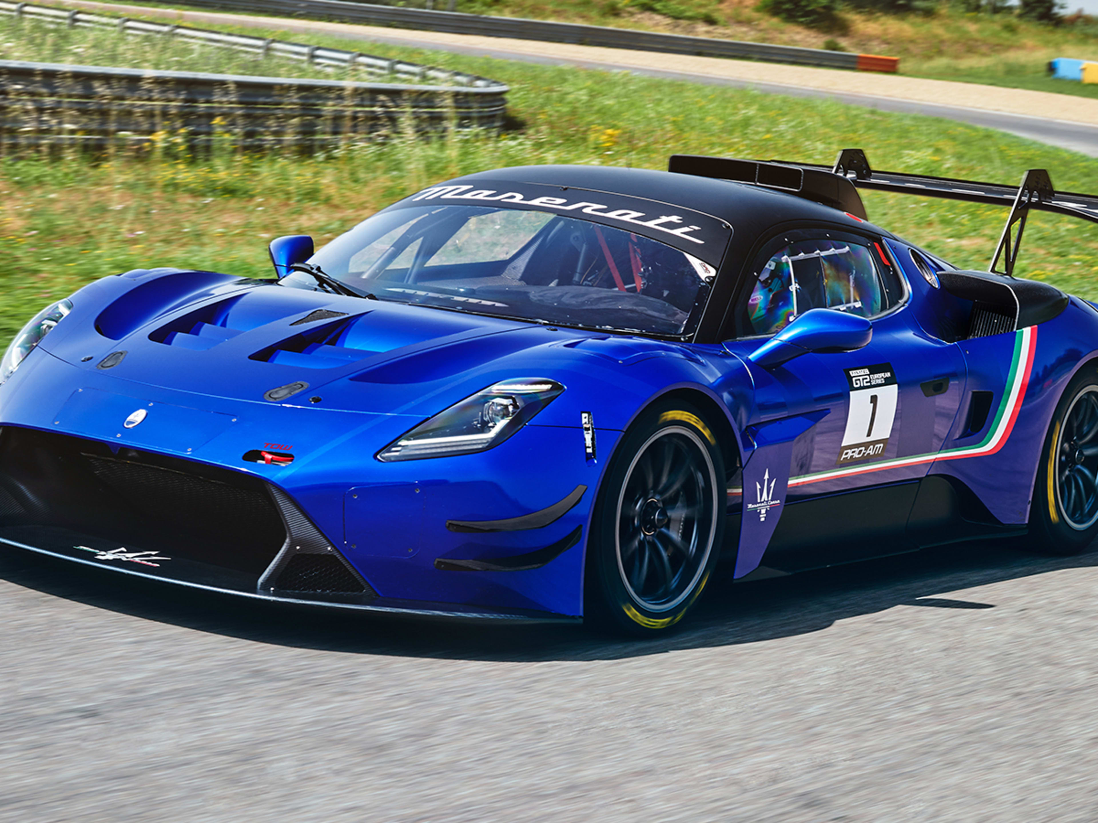 Maserati GT2 turns the MC20 into a real race car - Autoblog