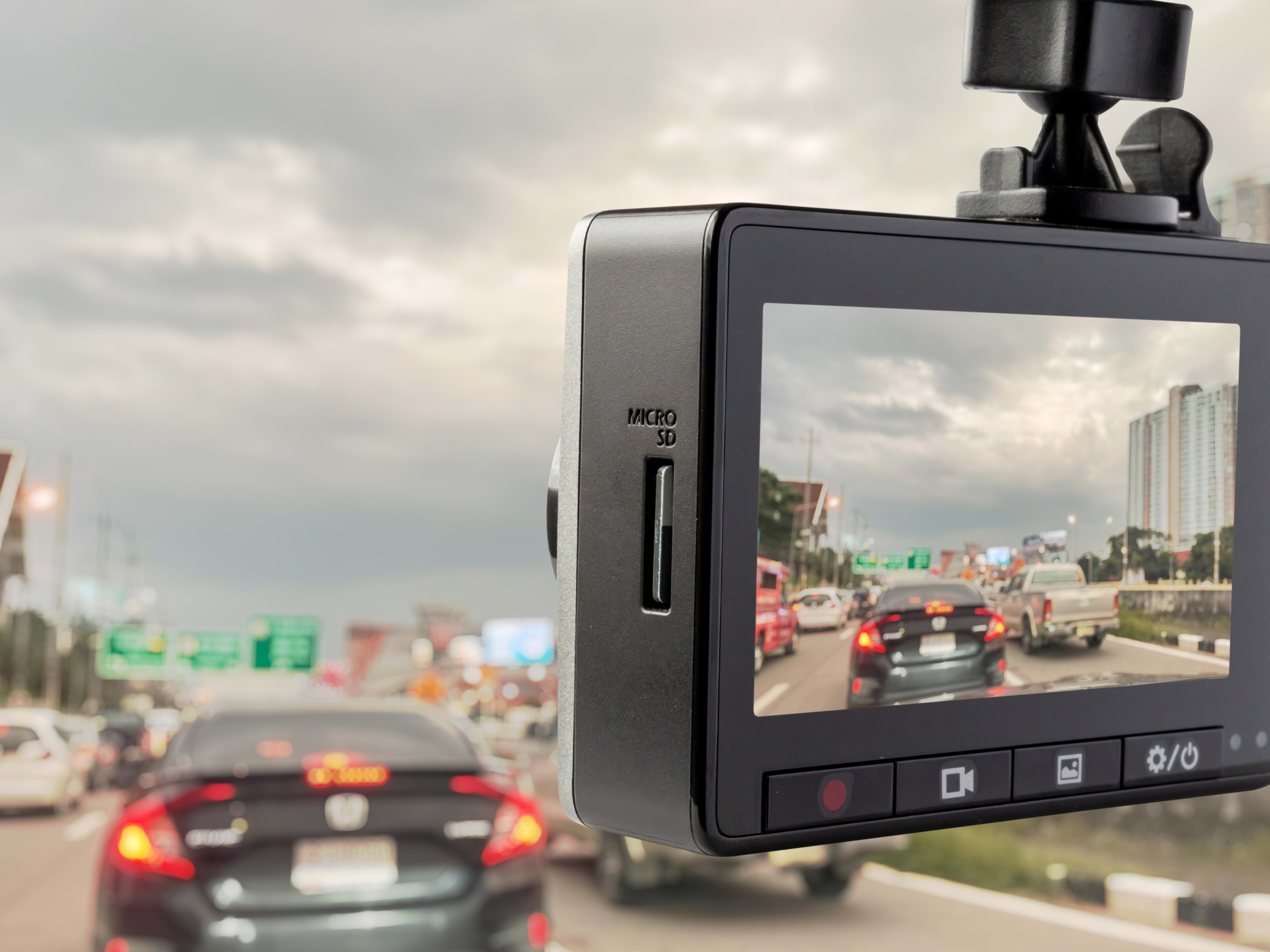 Save up to 38% on a new dash cam thanks to these 5 deals - Autoblog