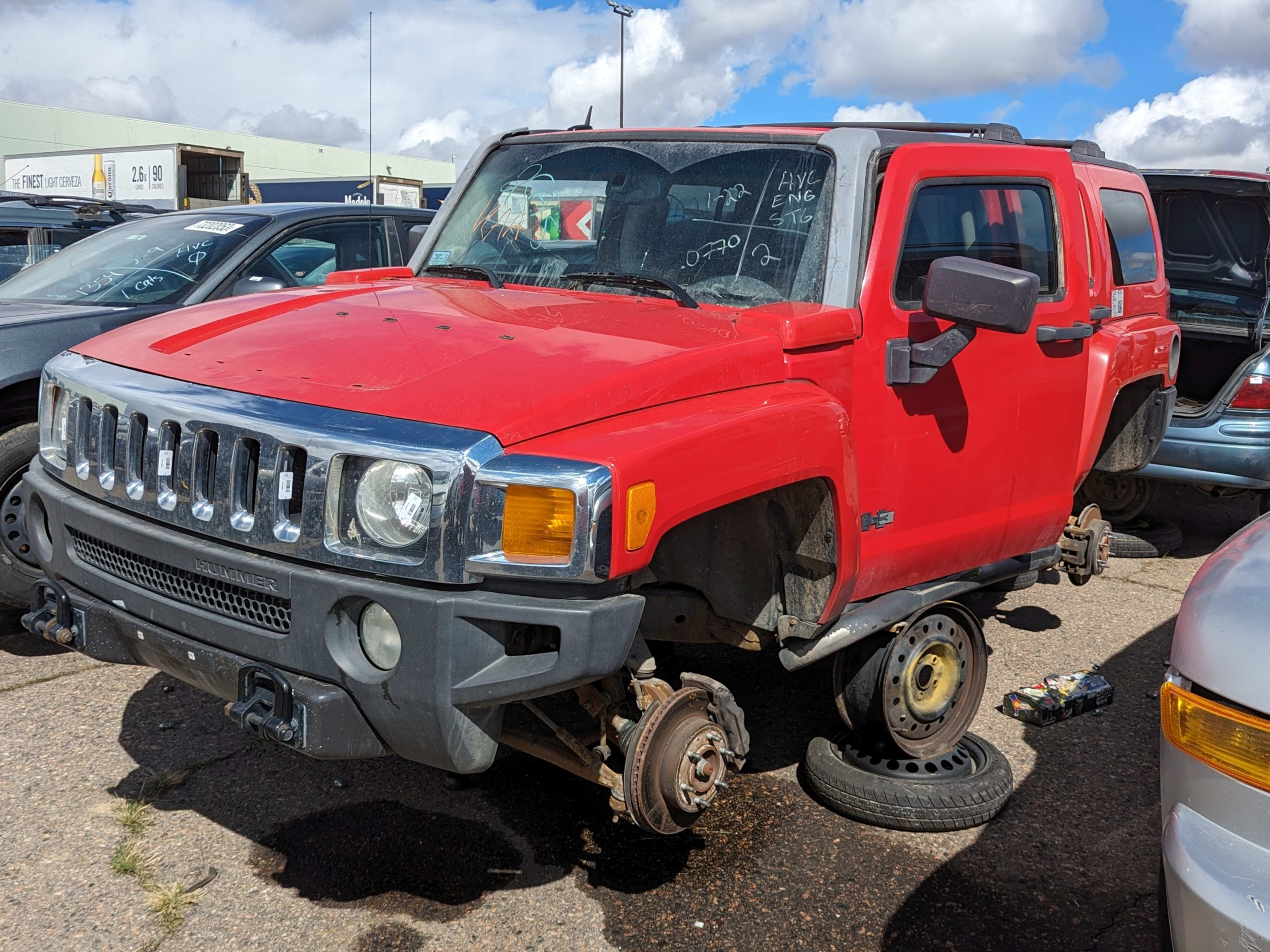 Junkyard Gem: 2006 Hummer H3 SUV