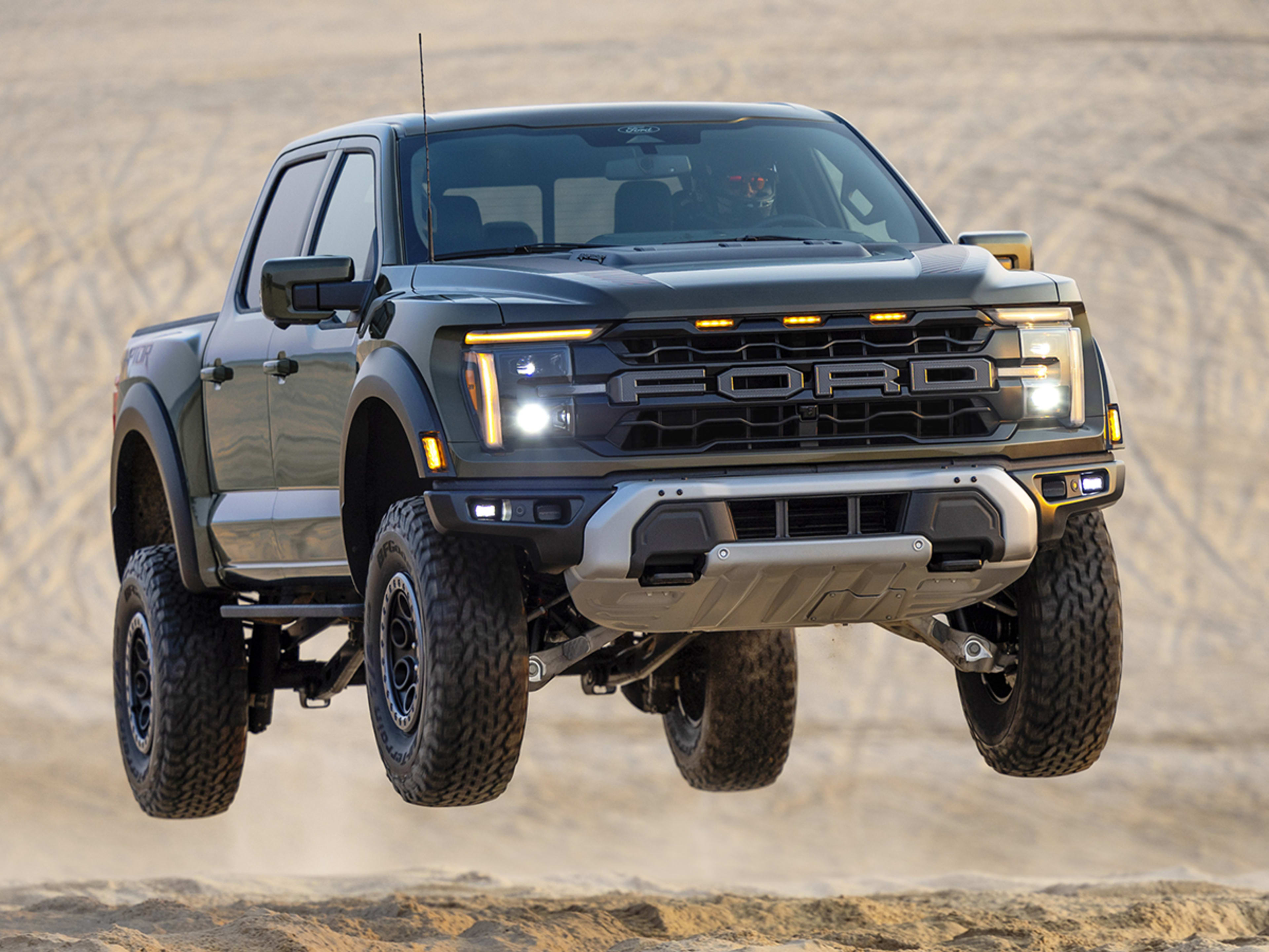 Articles by Elijah Nicholson-Messmer - Autoblog