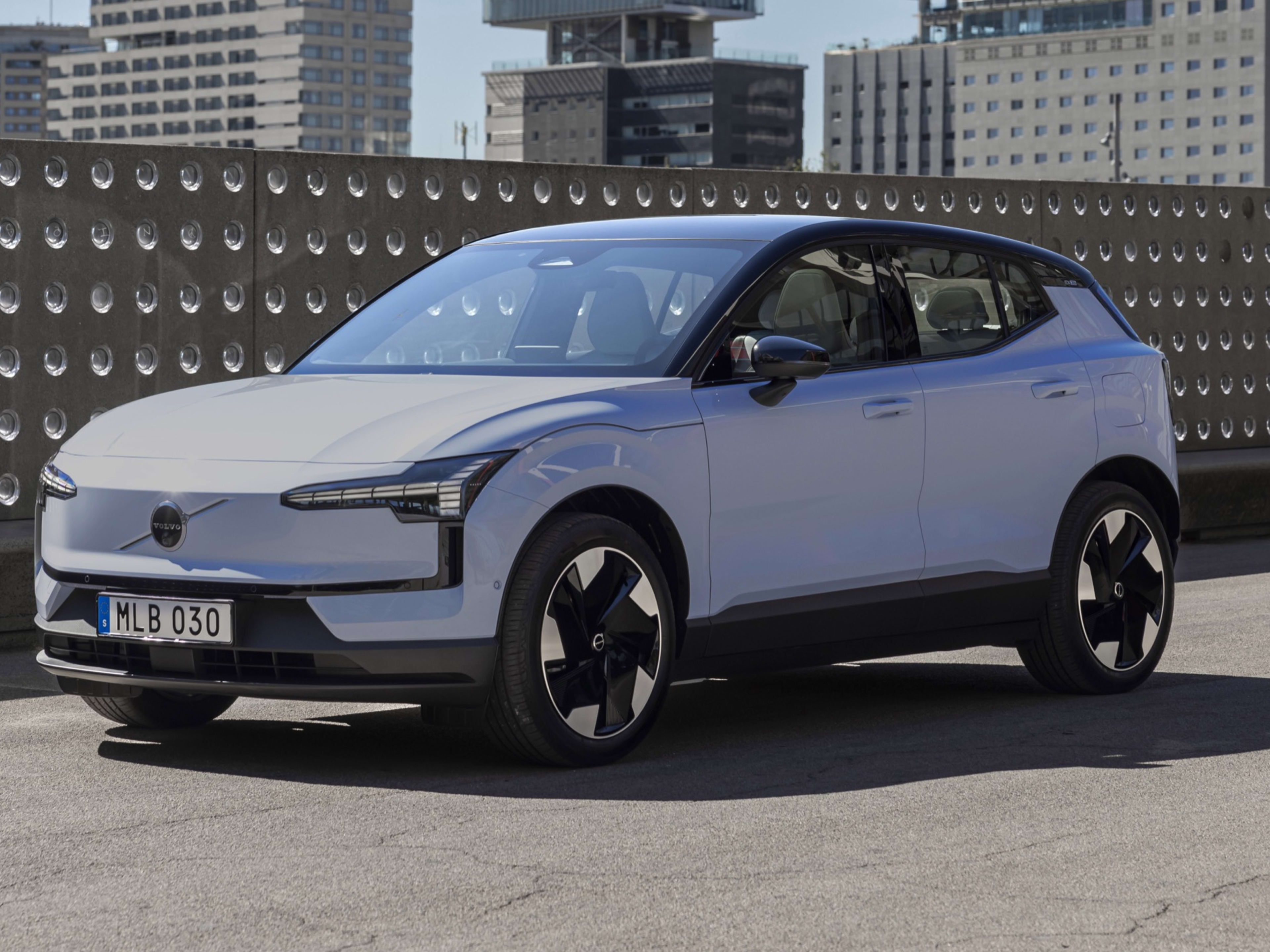 2025 Volvo EX30: 4 Reasons to Love It, 2 Reasons to Look Elsewhere ...