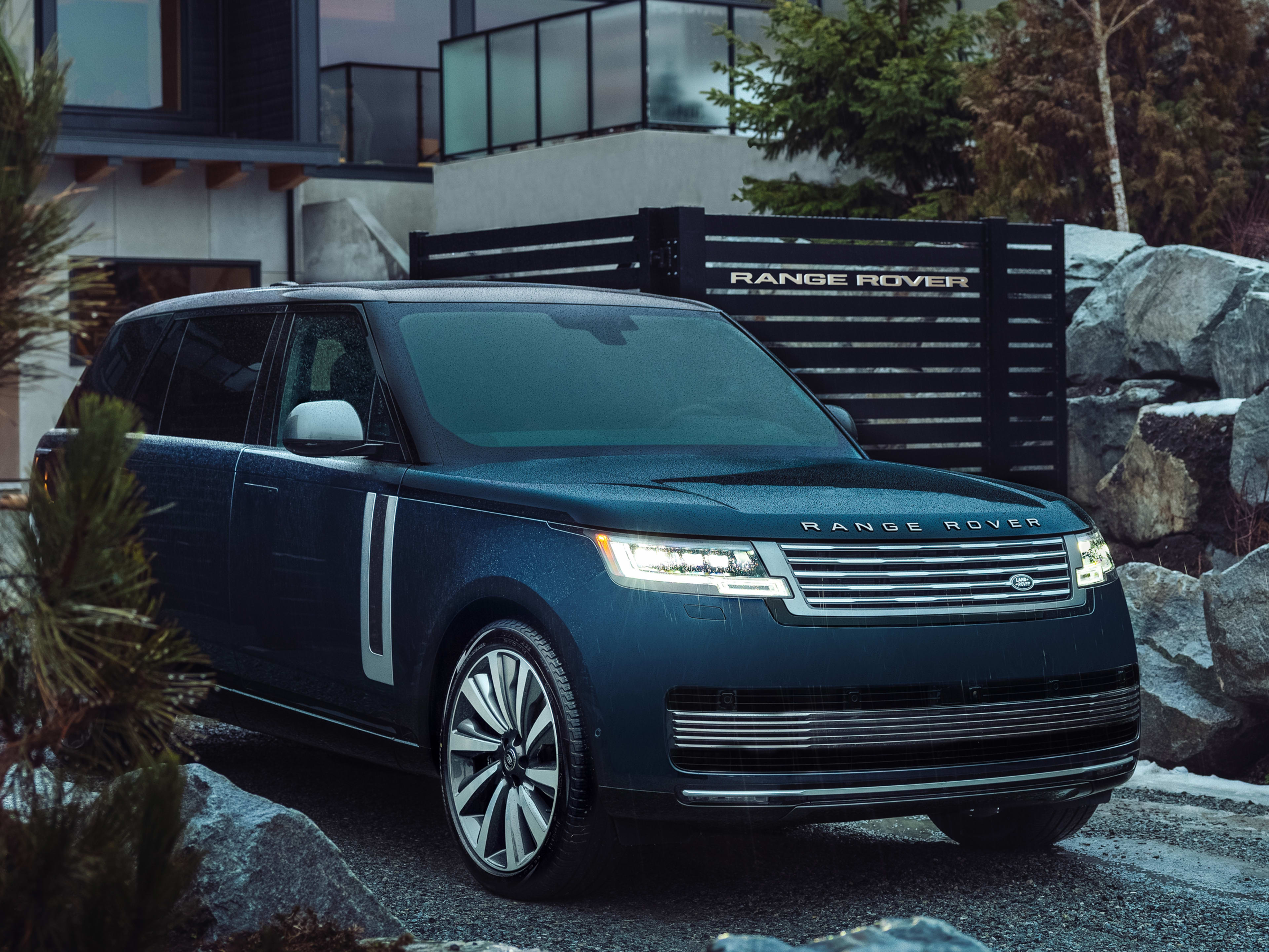 2024 Range Rover SV Arete is an ski-themed special for the Great White ...