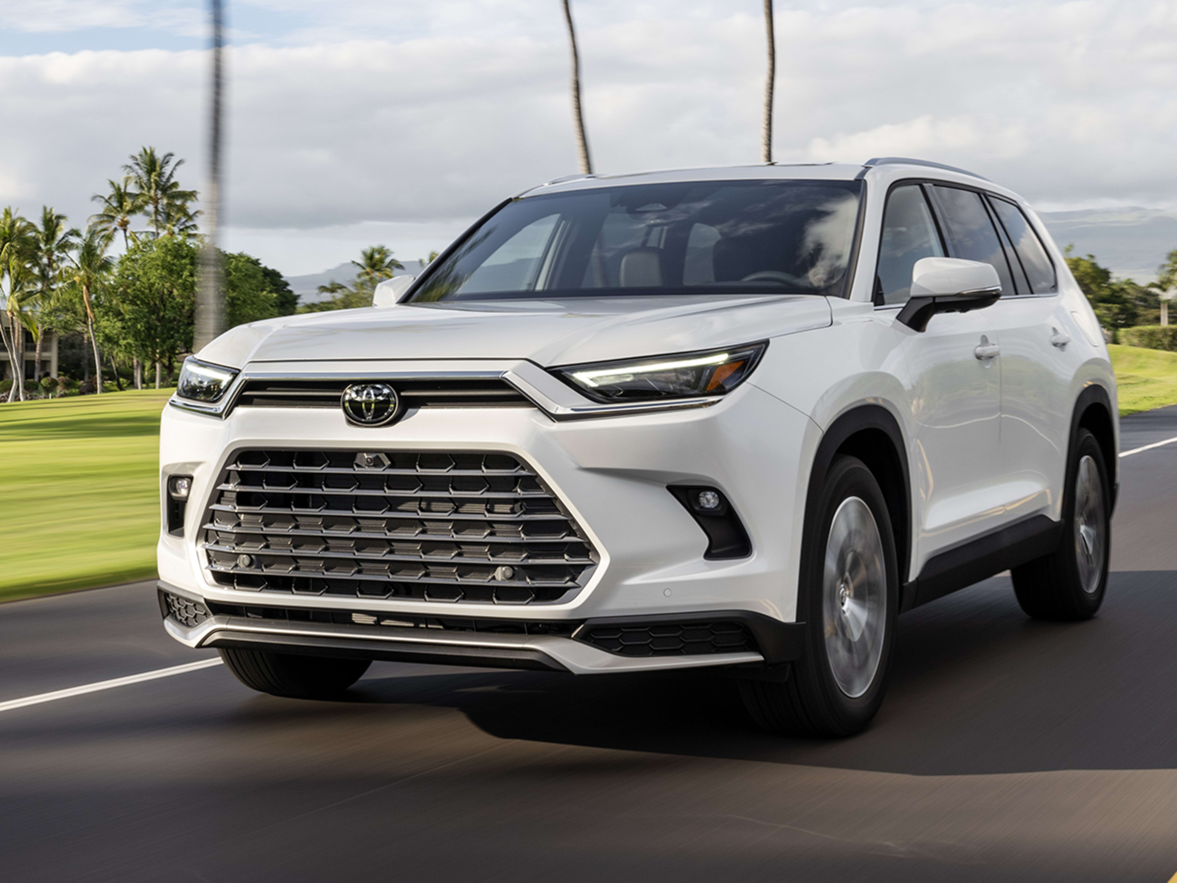 2024 Toyota Grand Highlander First Drive Review: 'Grander' in size ...