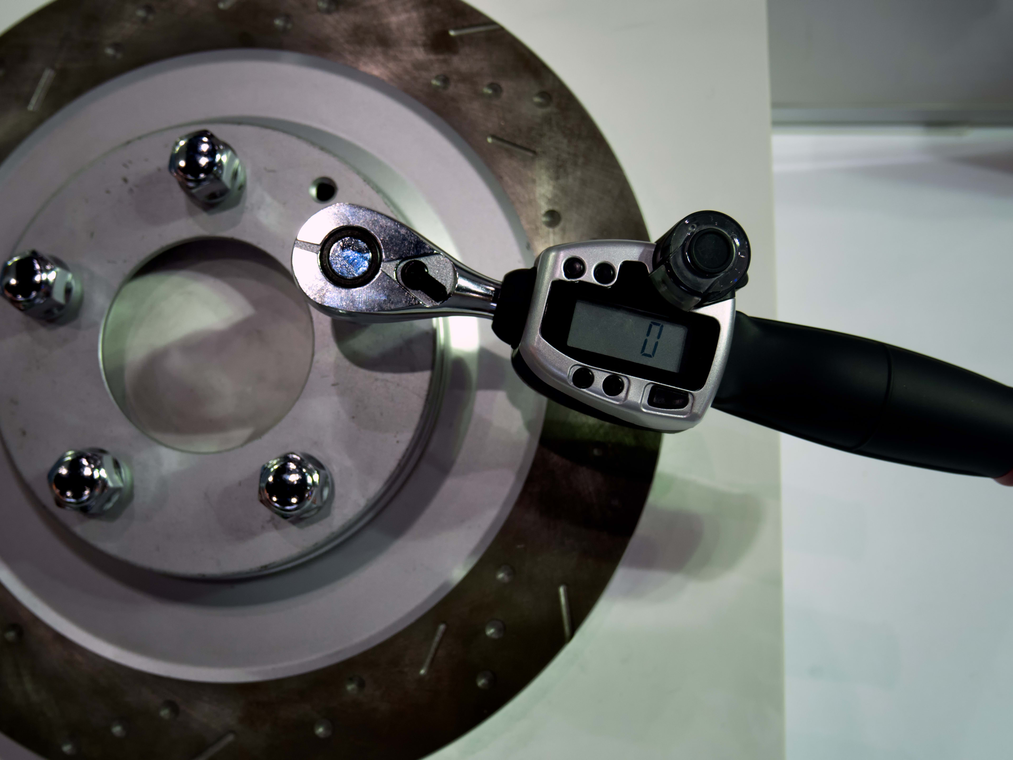 The best digital torque wrenches of 2024 - Autoblog