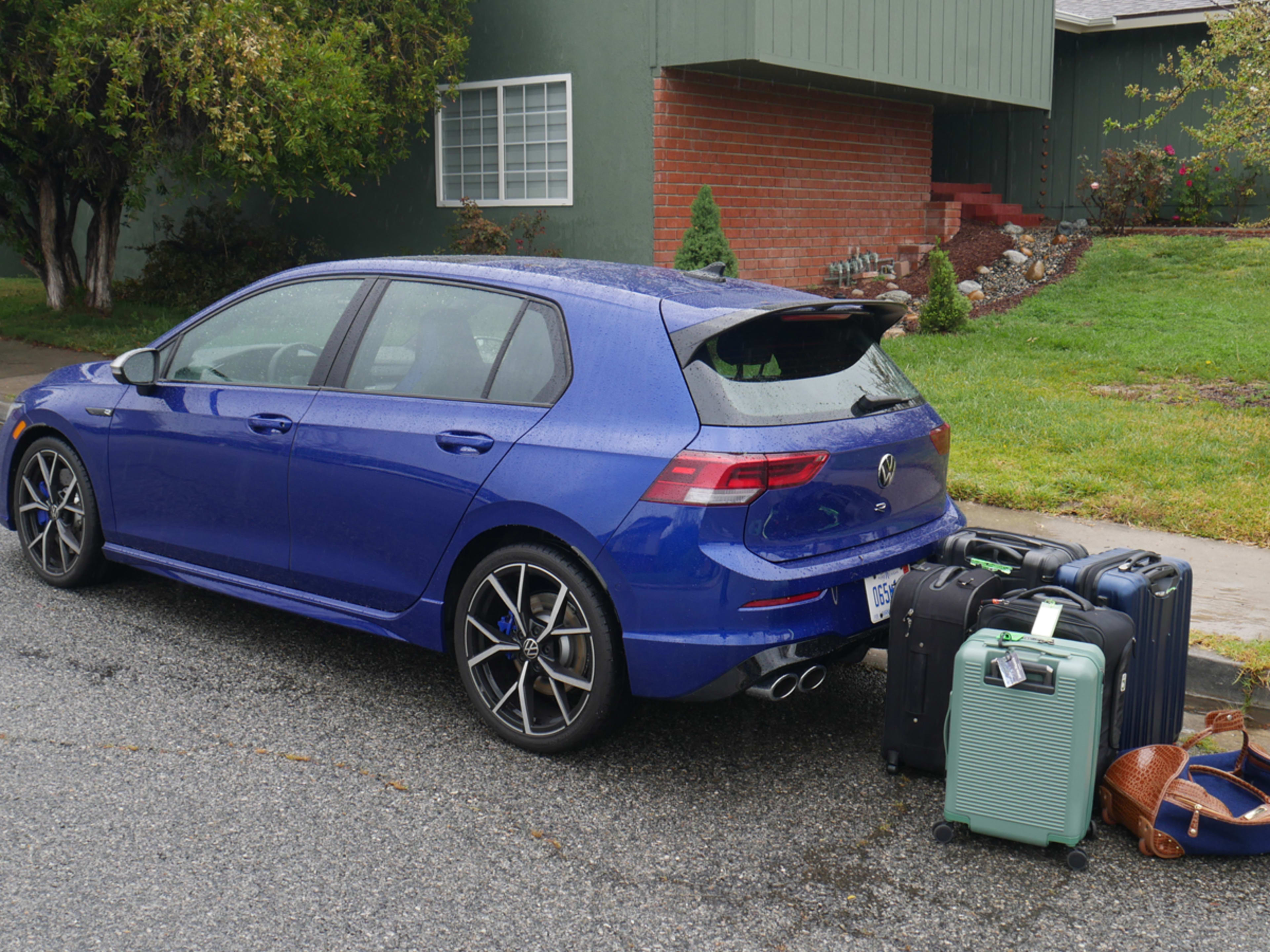 VW GTI and Golf R Luggage Test: How much fits in the trunk? - Autoblog