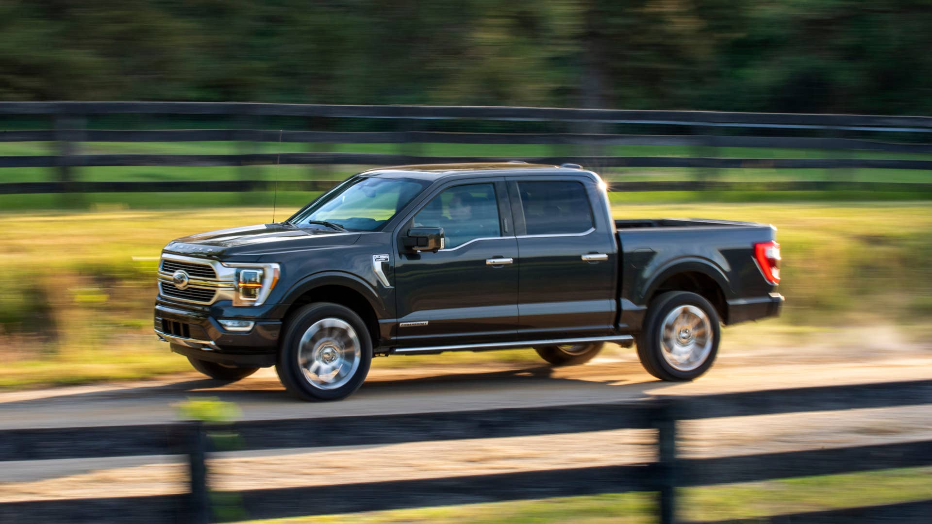 Ford F-150's FX4 off-road package: $100 more buys you a key new feature ...