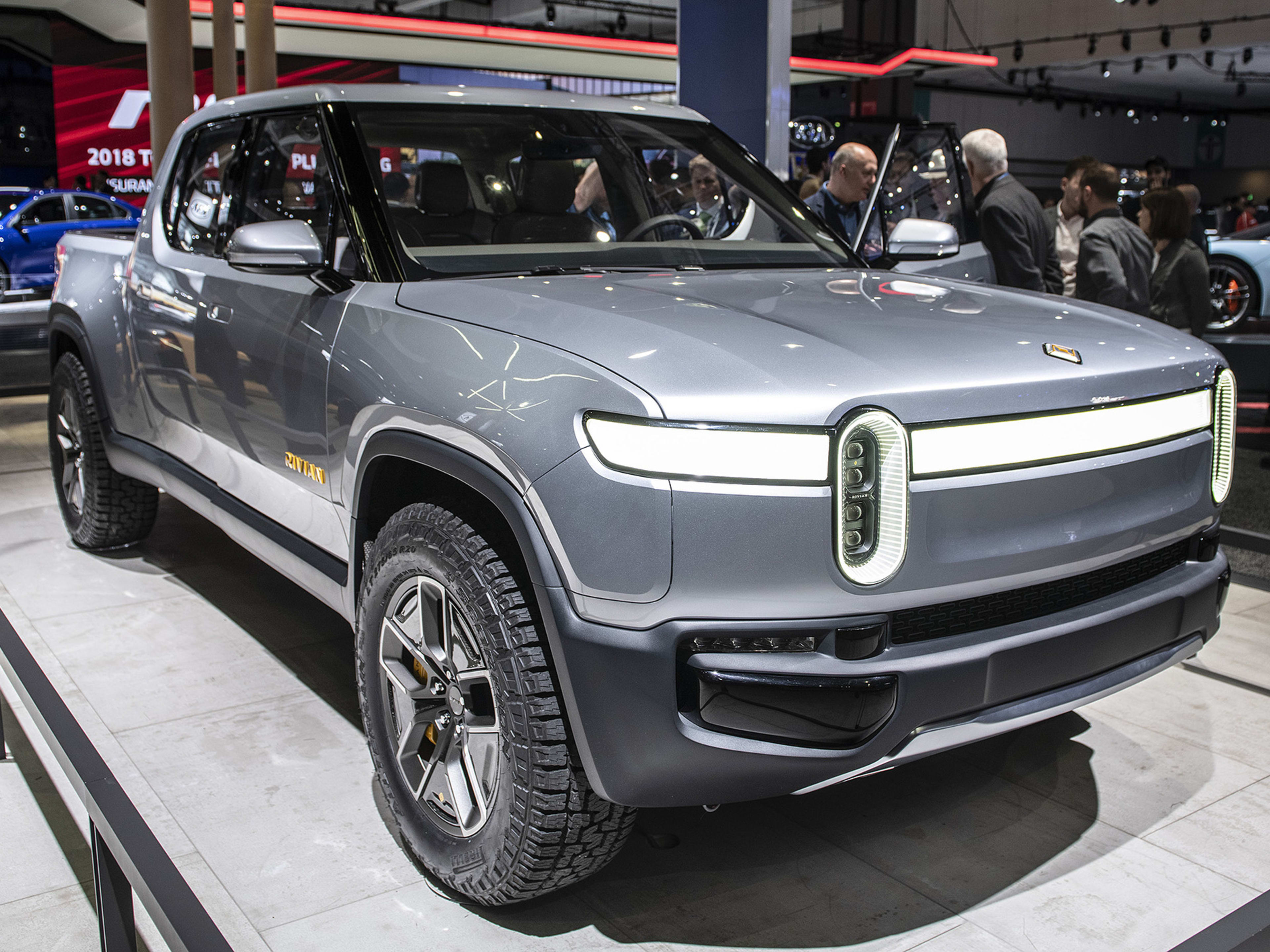 Rivian 'Tank Turn' is exactly what it sounds like - Autoblog